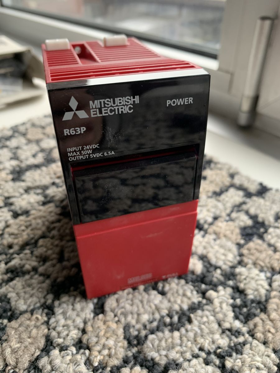 [Sprzedam] Mitsubishi elektricitet MELSEC iQ-R kilka elementów