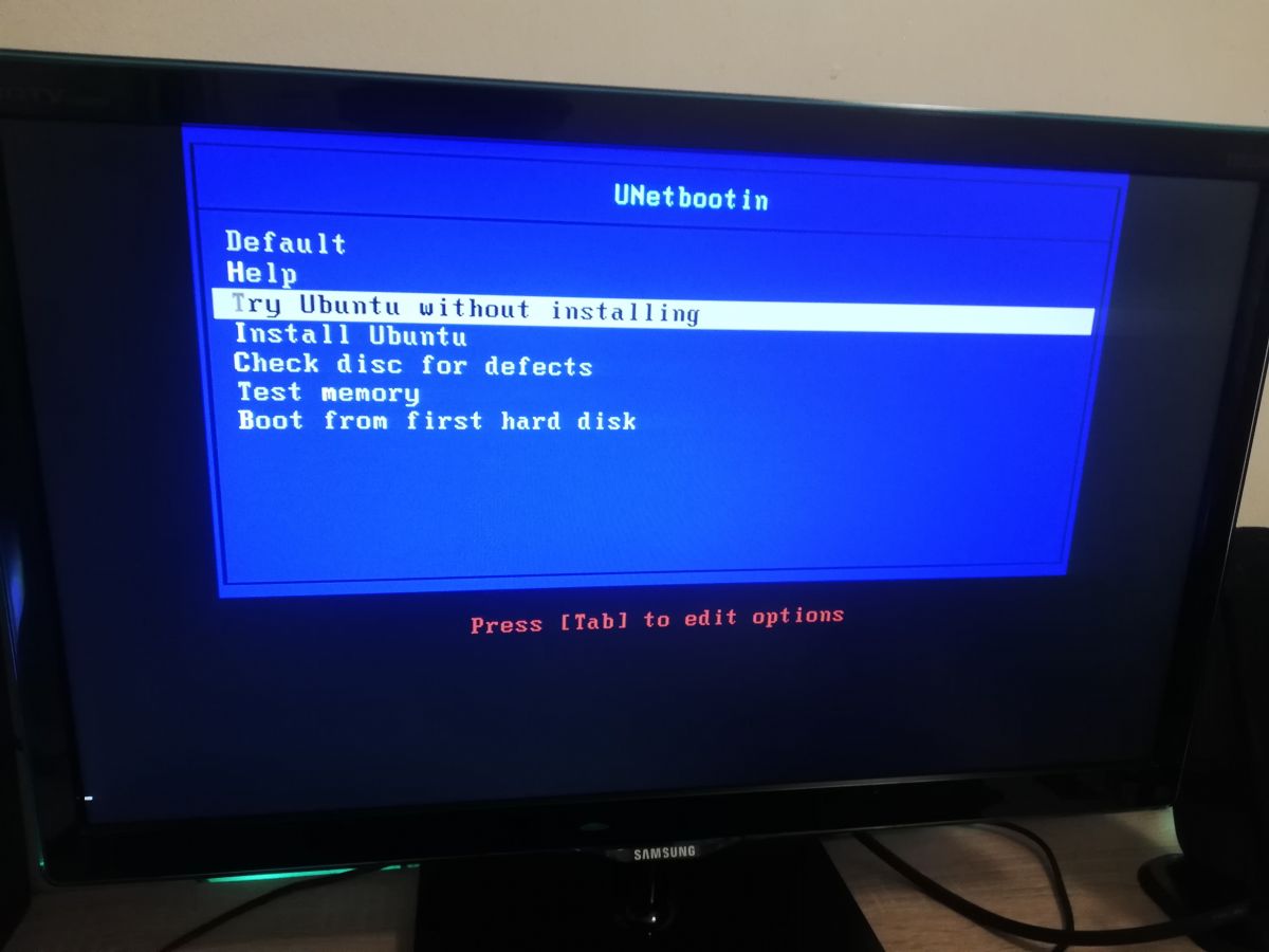 [Rozwiązano] Fujitsu - Nie wykrywa pendrive z Ubuntu 14.04 i Win10 w ...