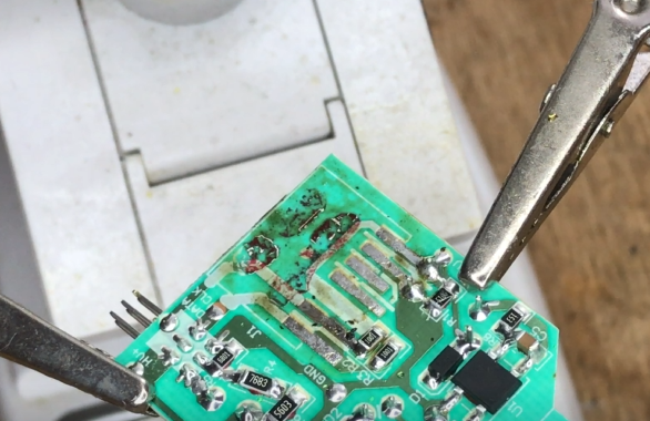 Nous Smart WiFi Bulb P3 RGBCW - CB2L + BP5758 - zmiana firmware