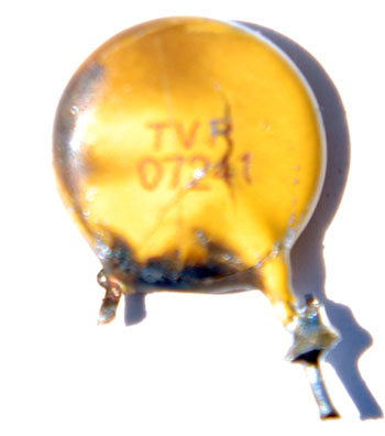 TVR 07241 w zasilaczu barebone - co to za element i zamiennik?