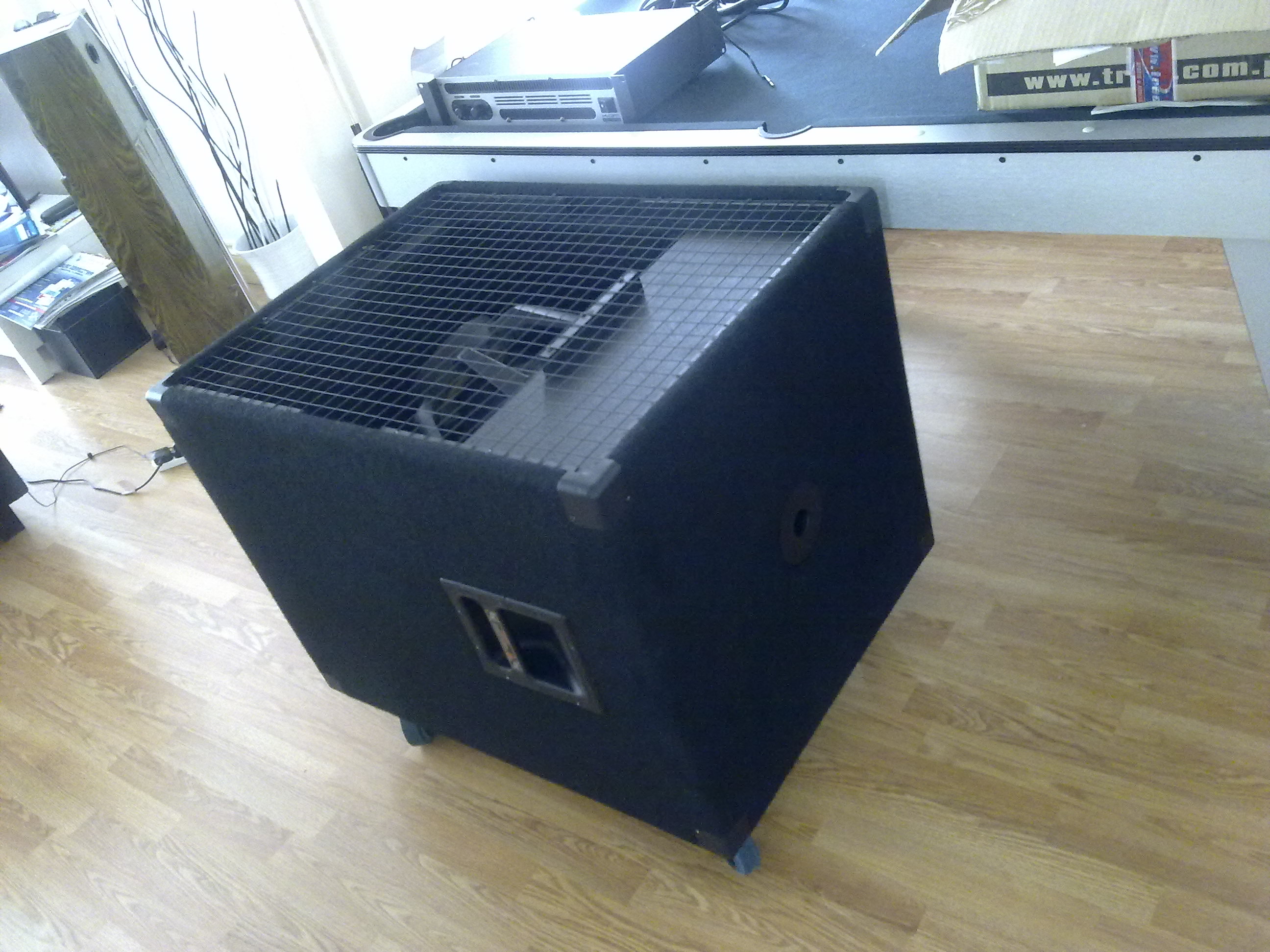 Renowacja subwoofera EV T18. - elektroda.pl