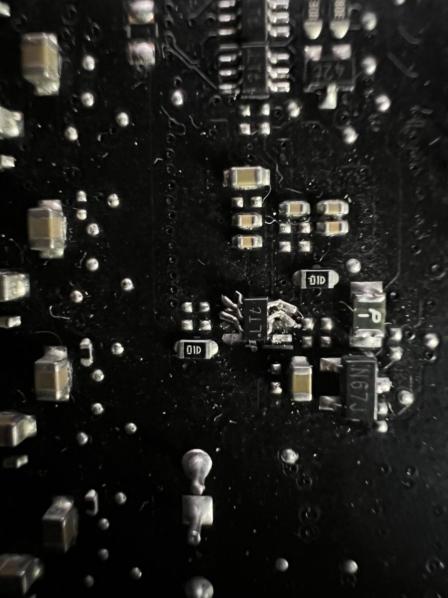 [Rozwiązano] Identyfikacja uszkodzonego elementu na ASUS ROG STRIX B550 ...