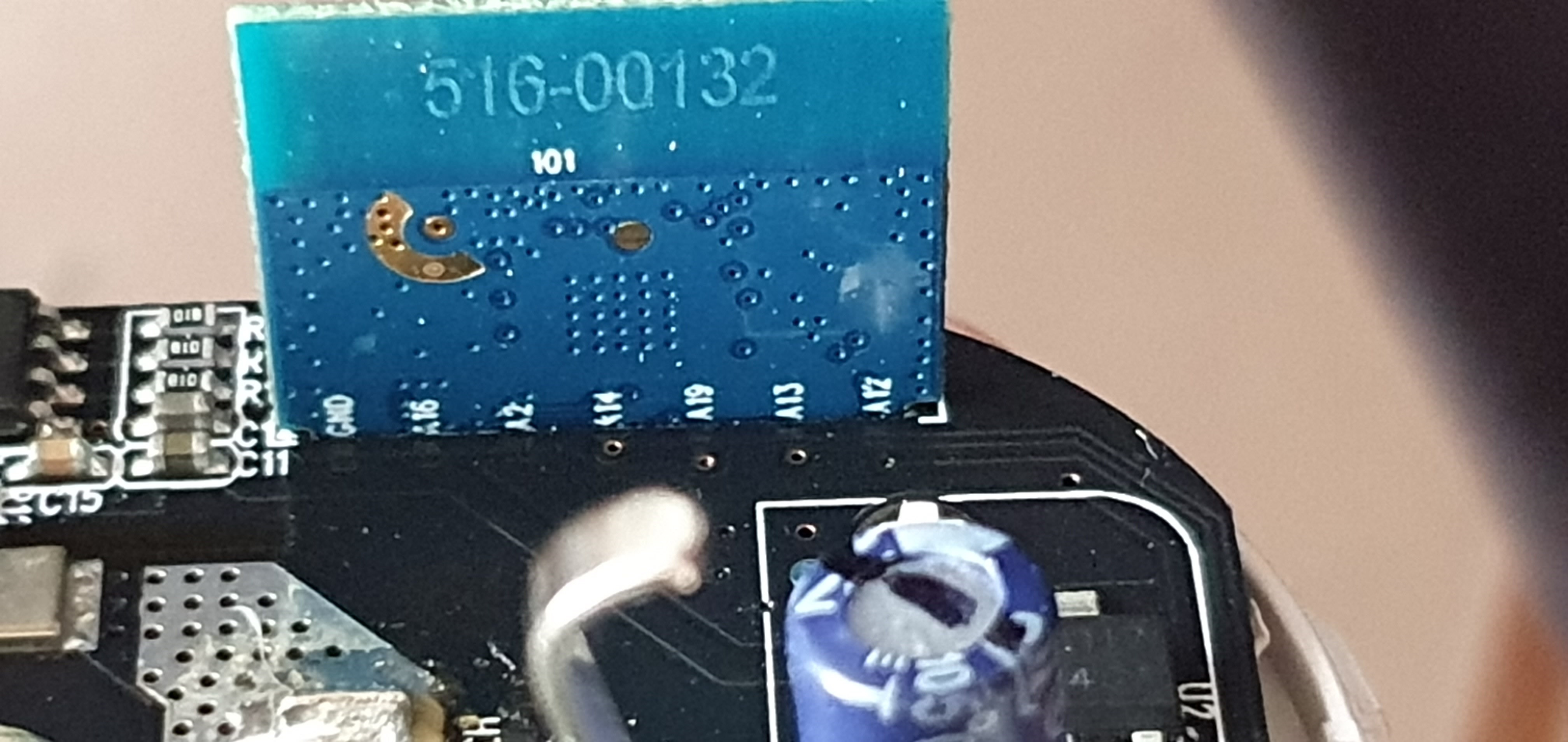 Smart plug chip identification and suitable firmware suggestions