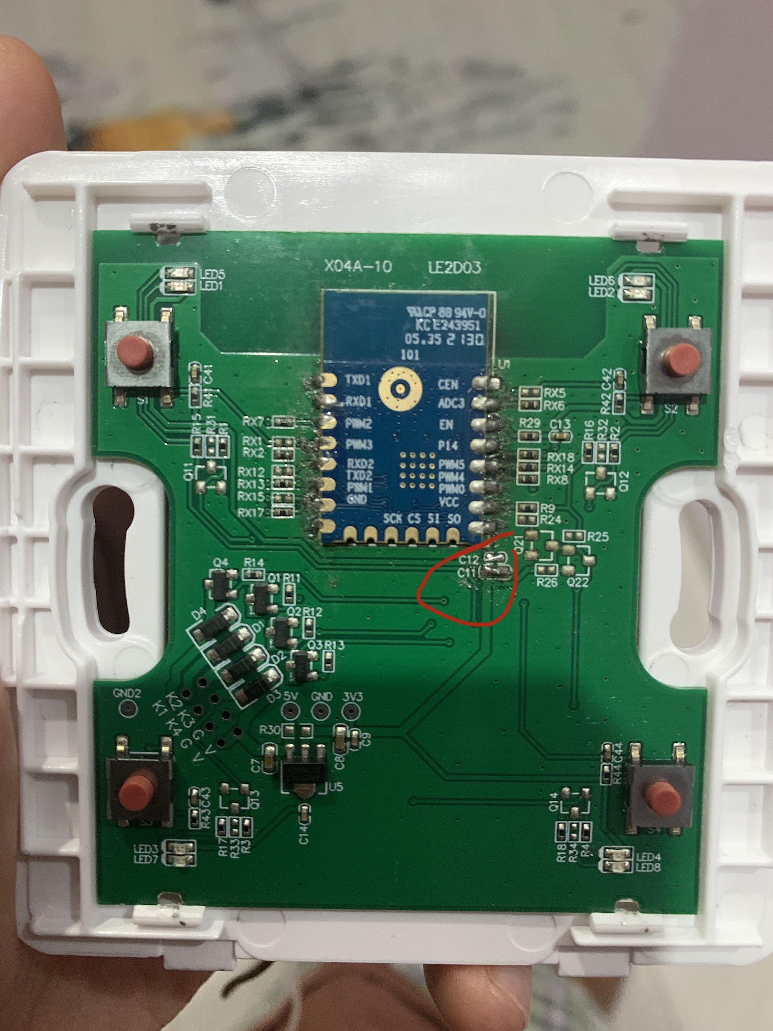 Identification and Replacement of SMD Capacitors (C12 & C11) on 4 Gang ...