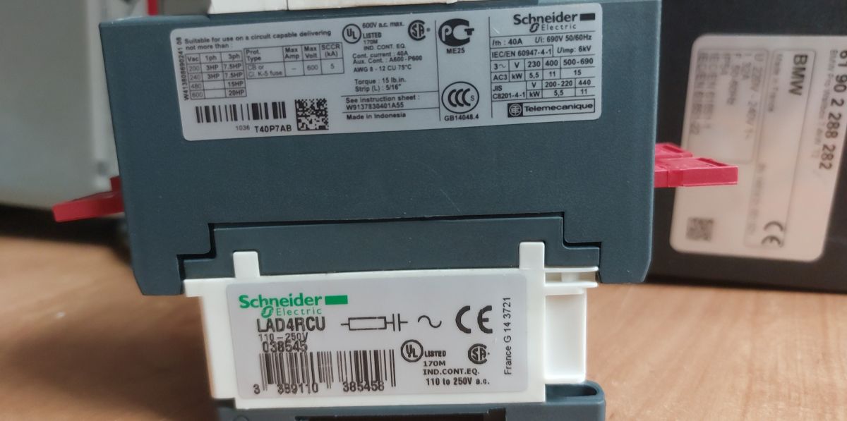 Zamiennik stycznika Schneider T40P7AB dla wallbox BMW i3 - jak dobrać?