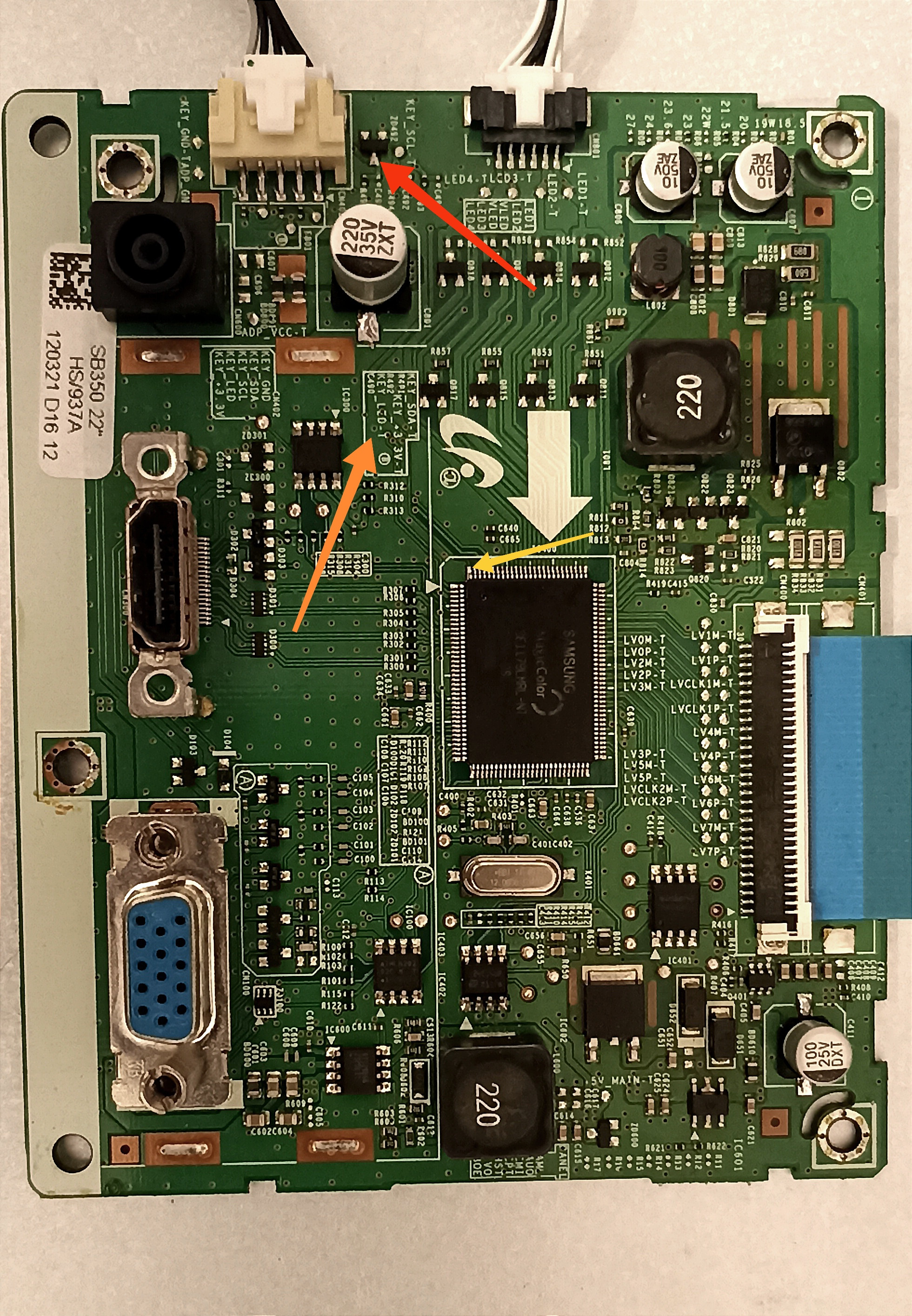 Monitor Samsung S22B350H: Migotanie ekranu, skoki napięć.