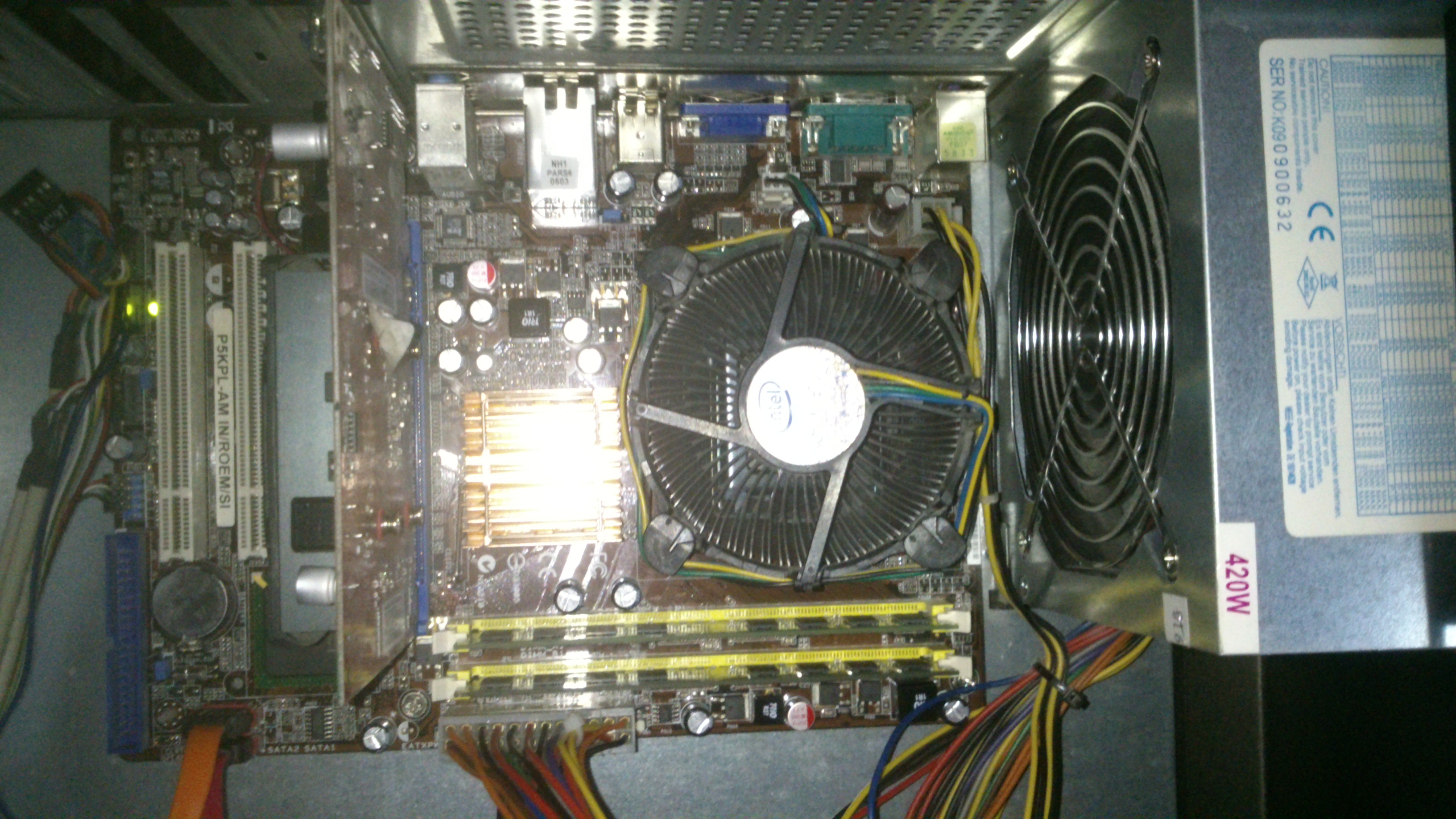 Pentium Dual-Core E5300 - Zużycie procesora 100%, Windows 7