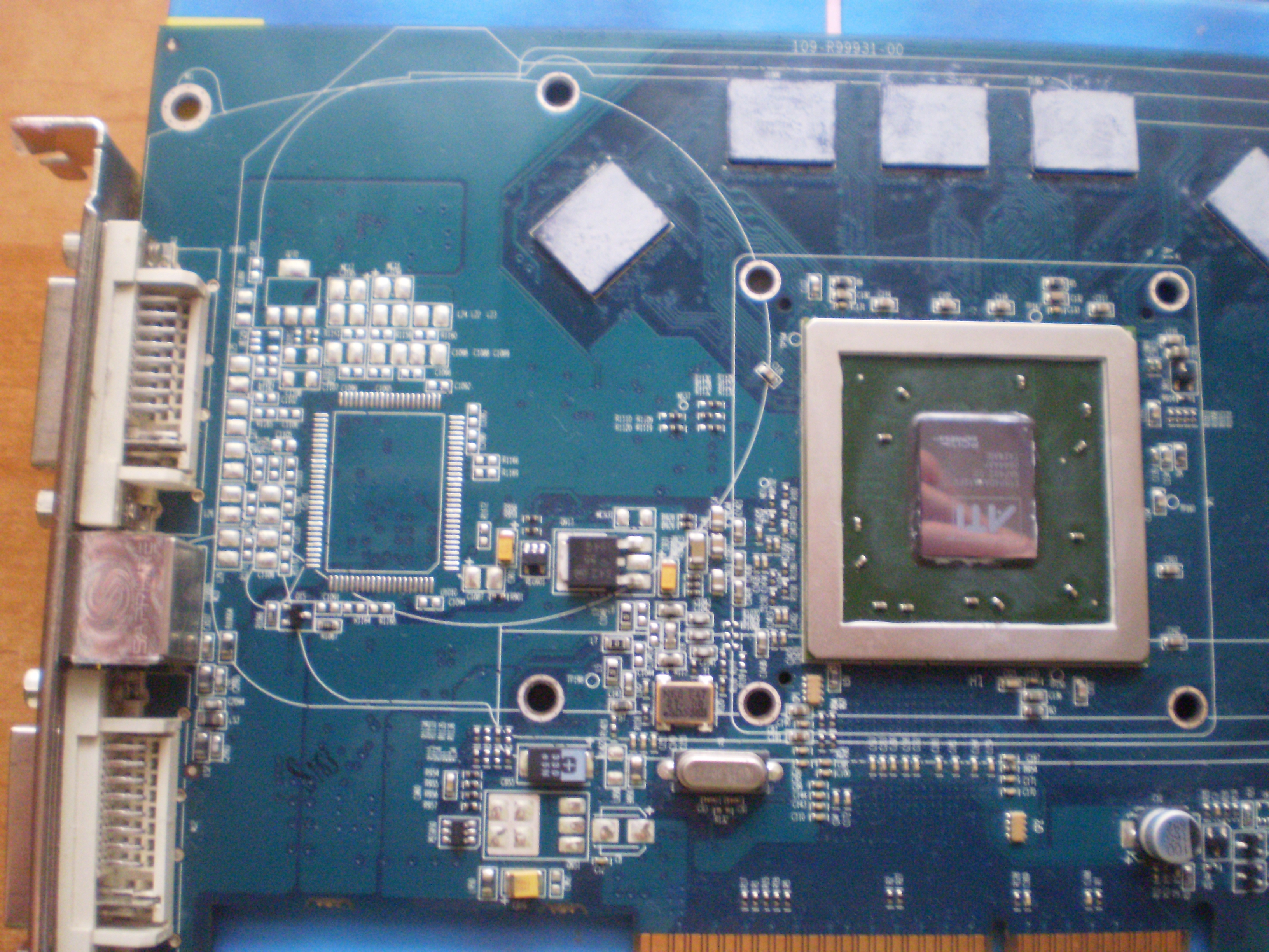 Radeon x1950 Pro AGP x8 - Pisk i brak obrazu po użyciu u kolegi