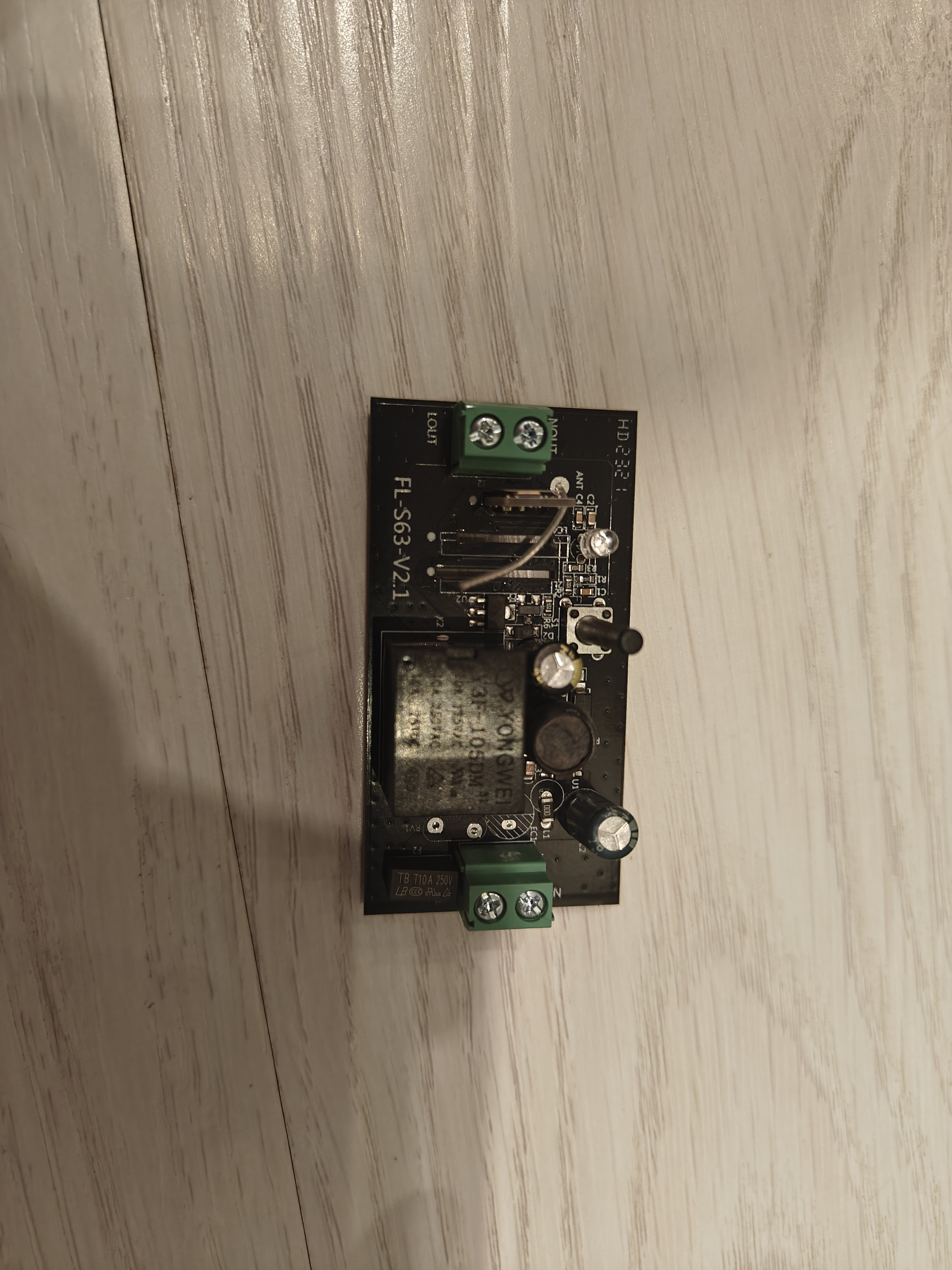 [ESP8266/TYLC5] Teardown Details of Tuya Smart Breaker YX-WS01B with ...