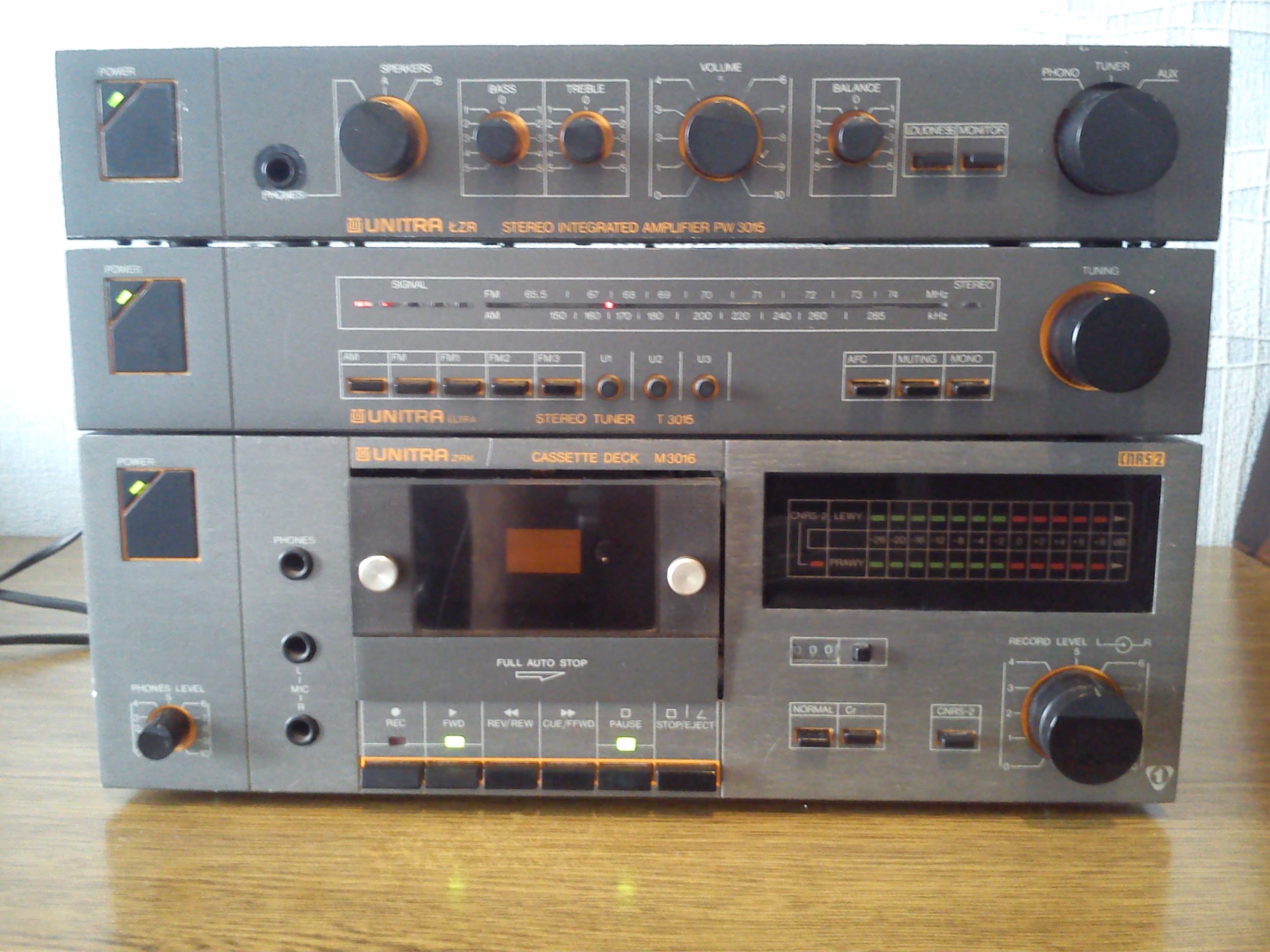 [Sprzedam] Wzmacniacz Unitra PW-3015 +tuner+magnetofon