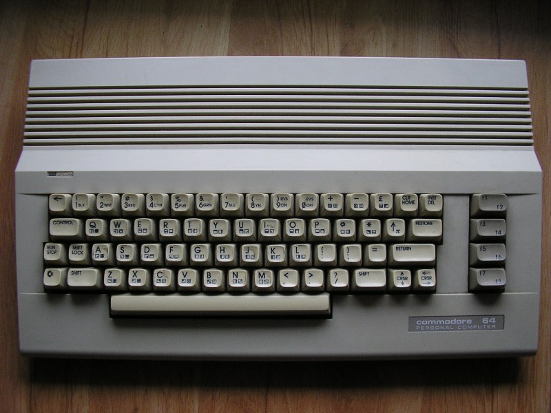 [Sprzedam] Commodore C64, magnetofon, Timex - elektroda.pl