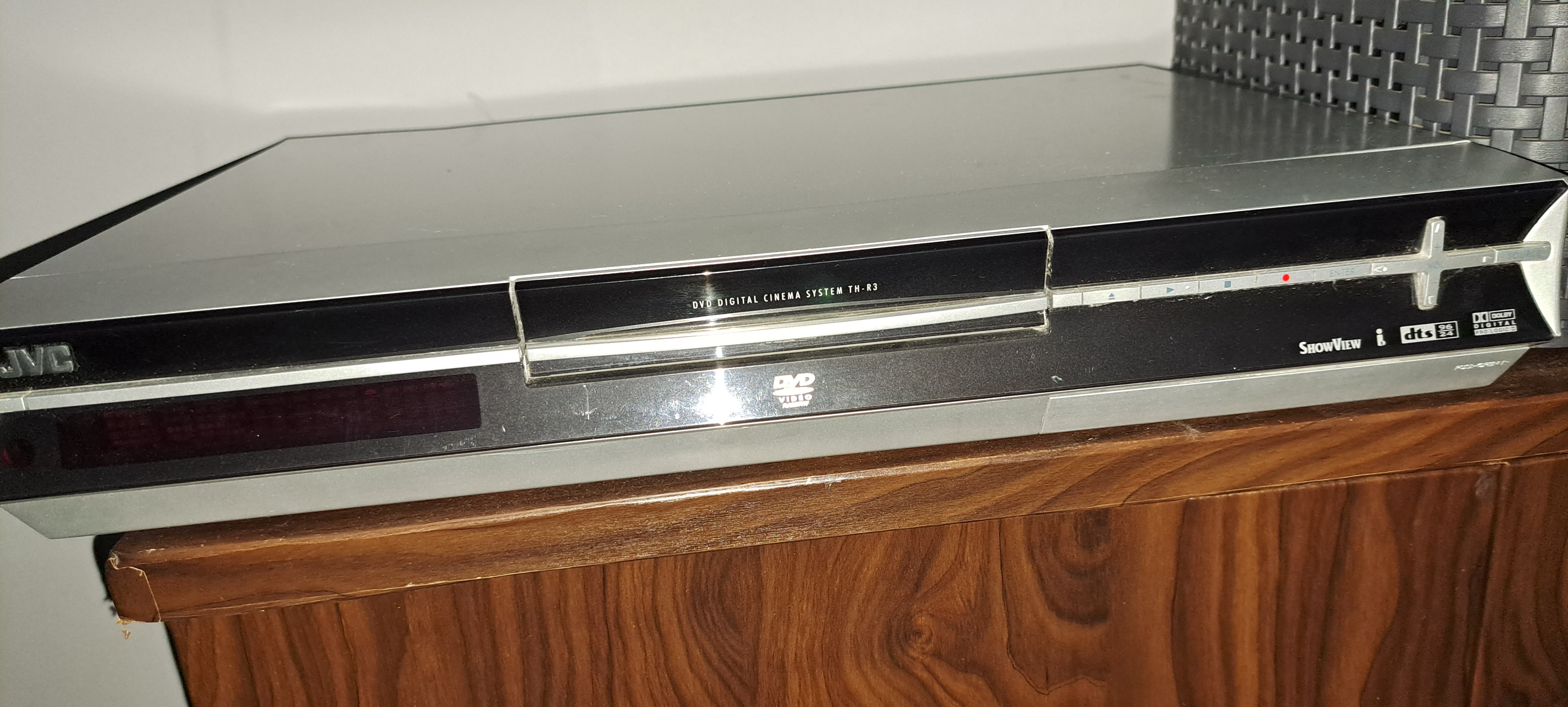 Antena radiowa do kina domowego JVC TH-R3 - jaką kupić i gdzie zamontować?