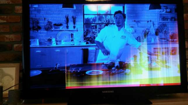 Samsung le40d503f7w - "tęcza" na ekranie od dołu