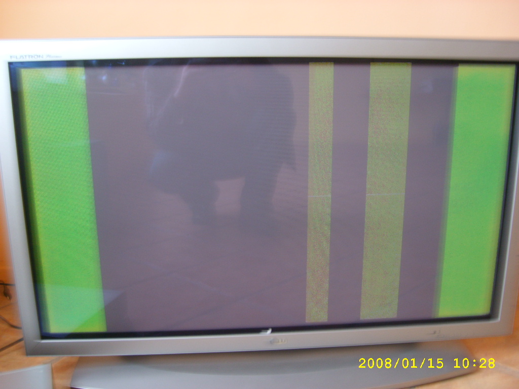 Plasma LG MZ-42PZ44S - czarne pasy i zaśnieżony obraz po włączeniu