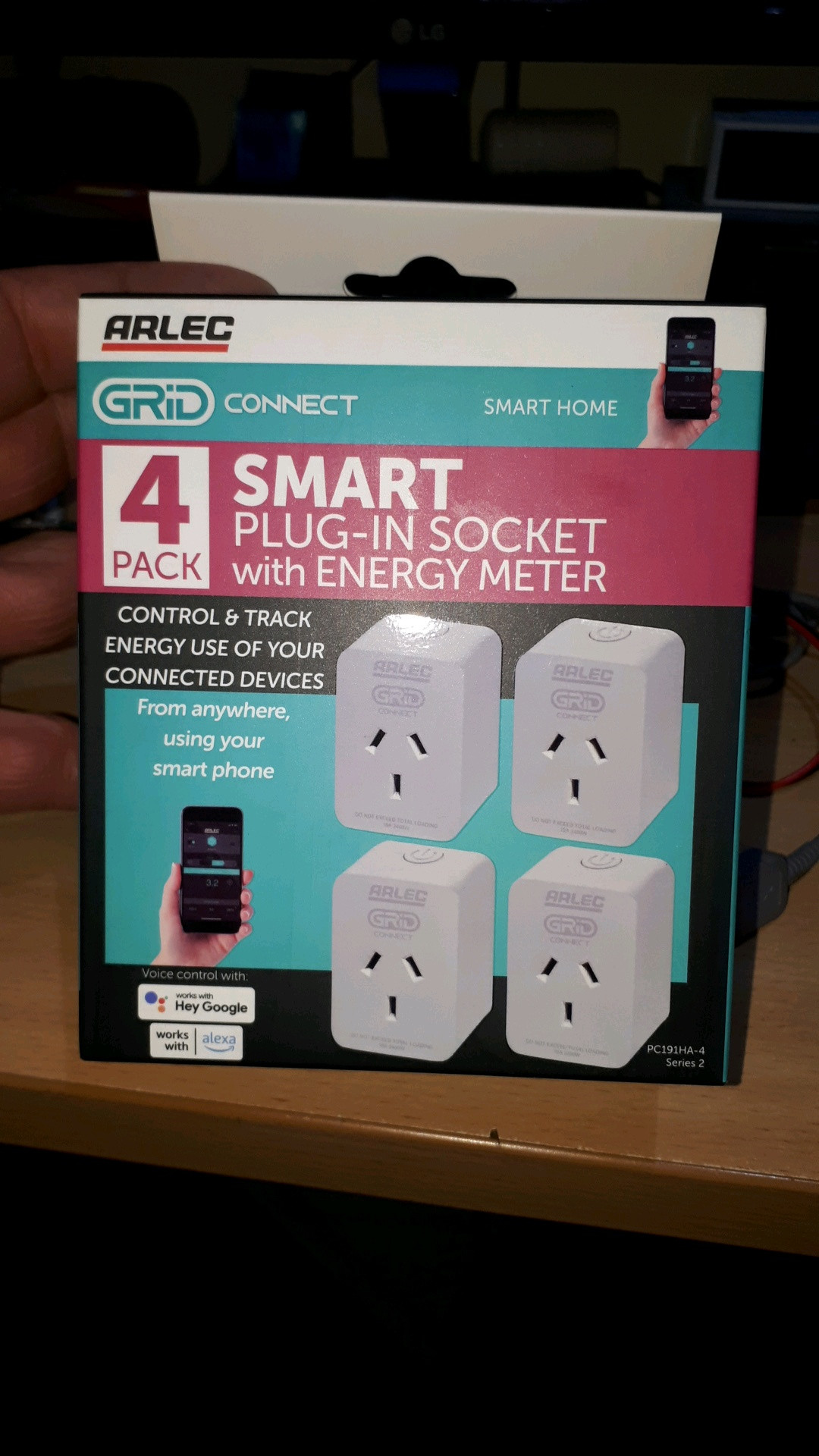 Arlec Grid Connect PC191HA Series 2, Plug-In Socket with Energy Meter ...