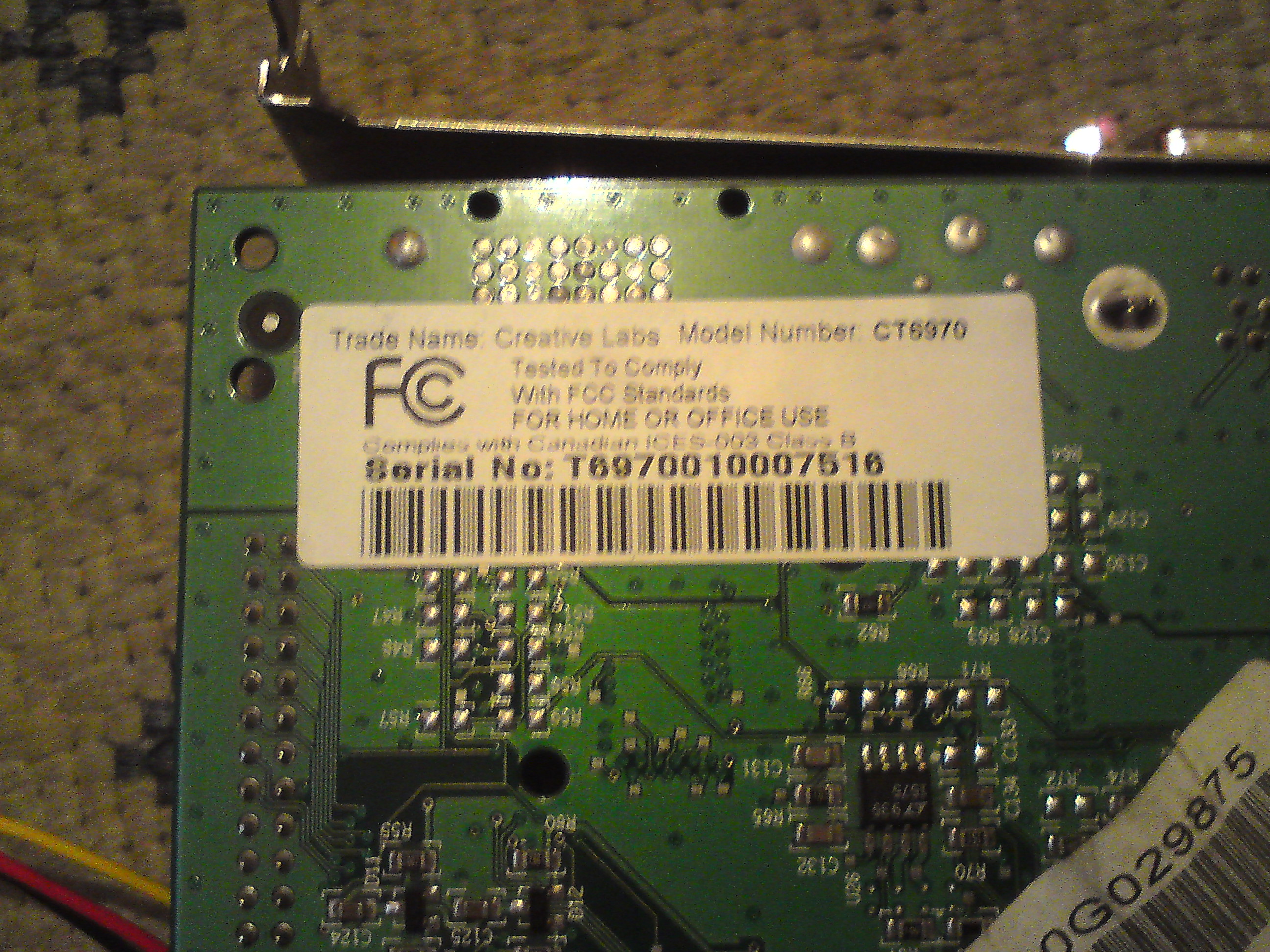 Identyfikacja karty graficznej ze zdjęcia i poszukiwanie sterowników