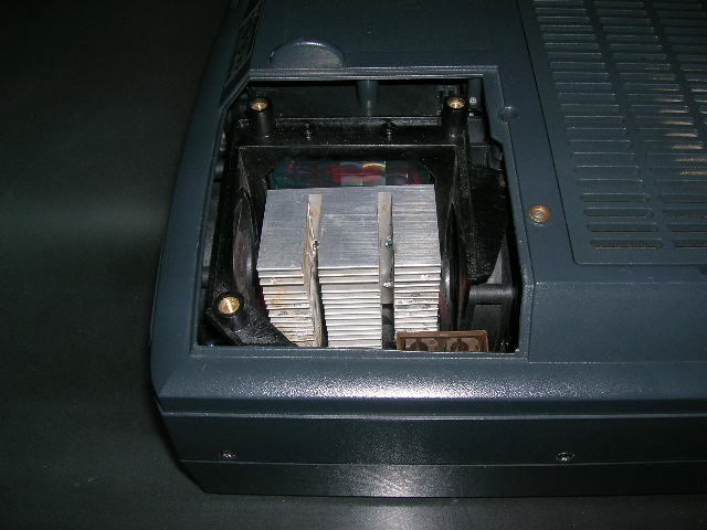 Jak uruchomić projektor Infocus LP340 bez lampy i zasilacza? - 46