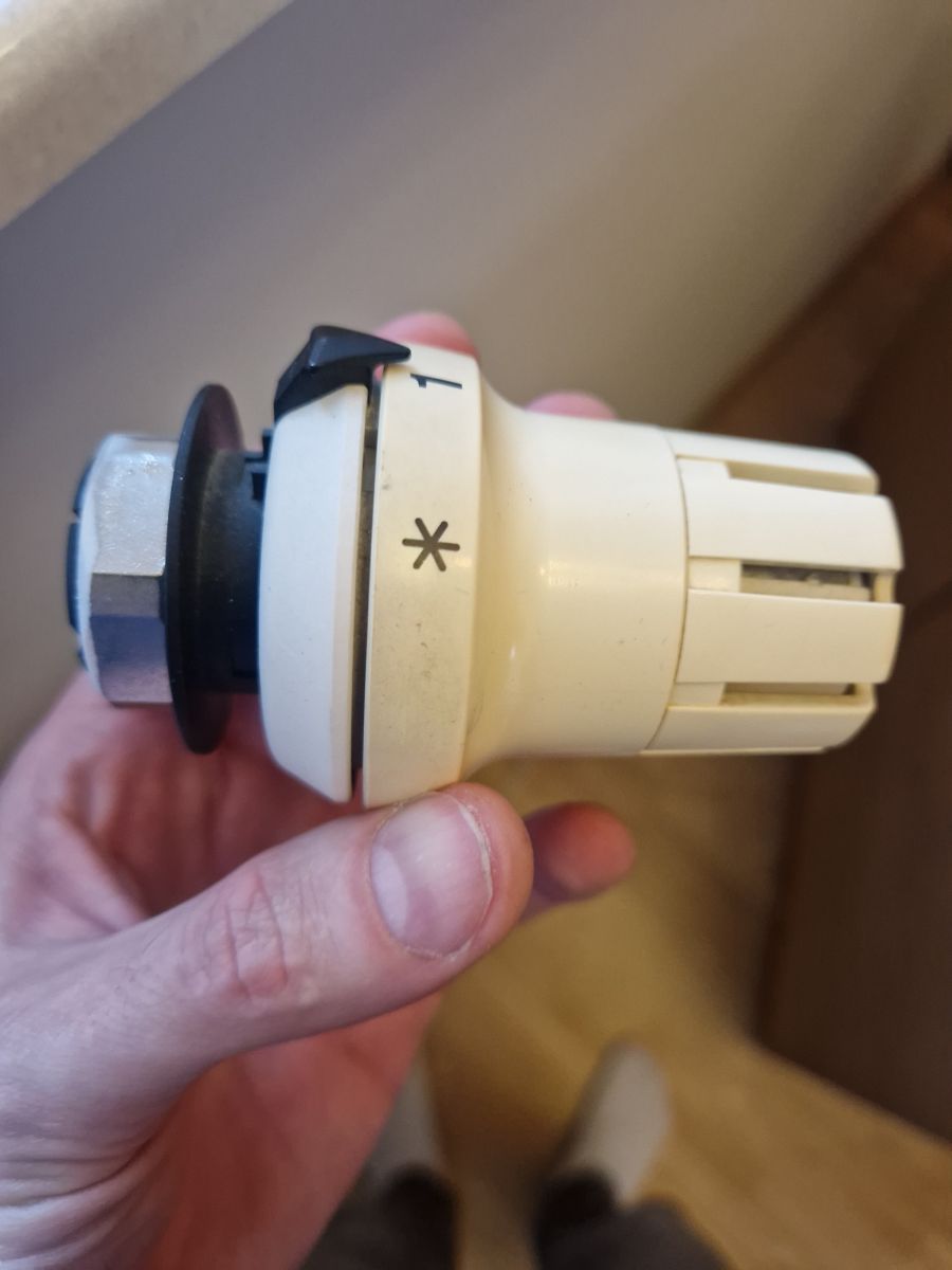 Danfoss głowica termostatyczna, Danfoss adapter kątowy co kupić dobrać?