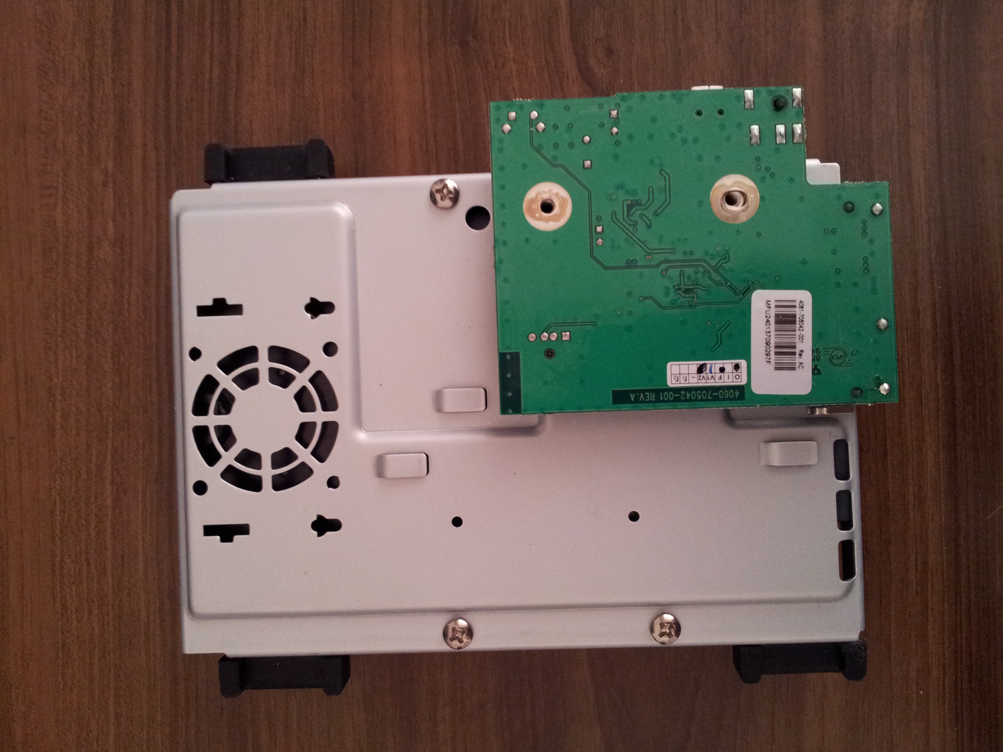 Western Digital WD10000H1U-00 - Po podłączeniu nie "chodzi".