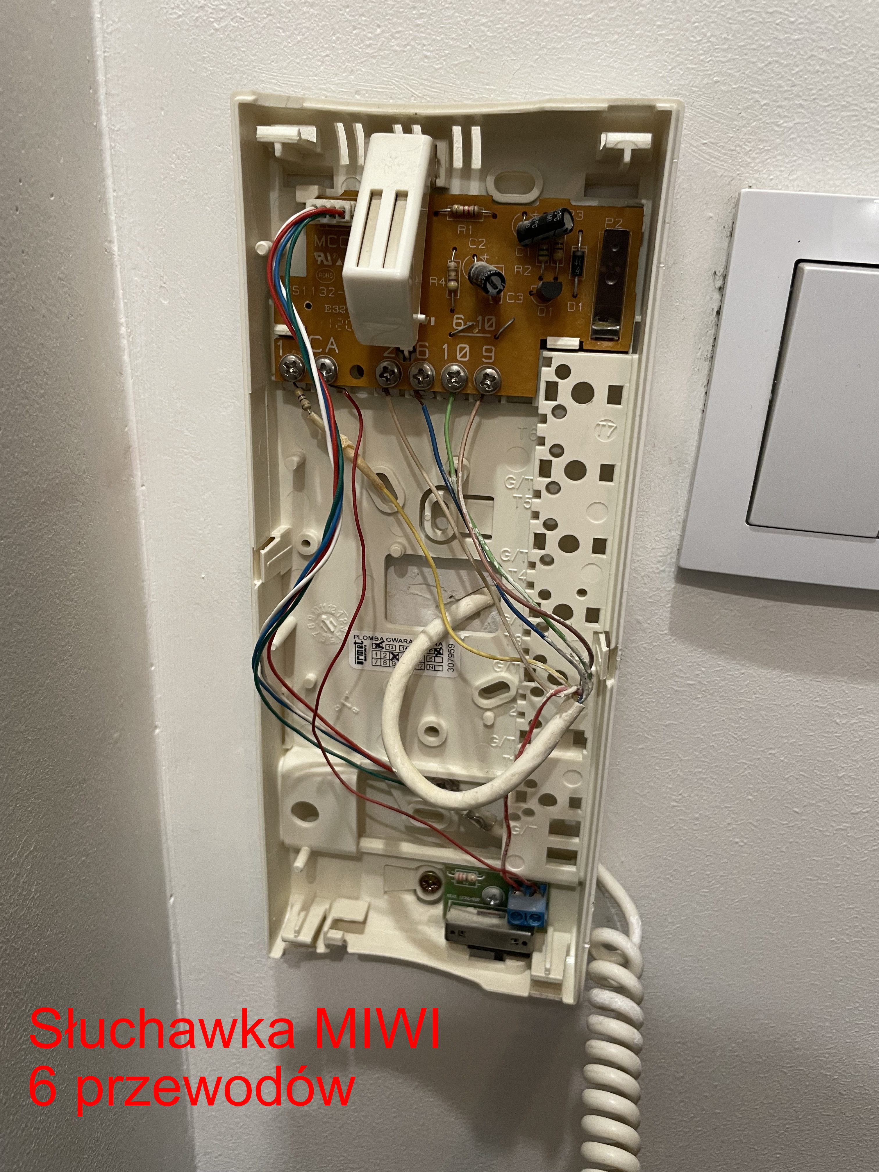 Miwi 1132 Intercom Wire Connection Guide: 6-Wire Installation with ...