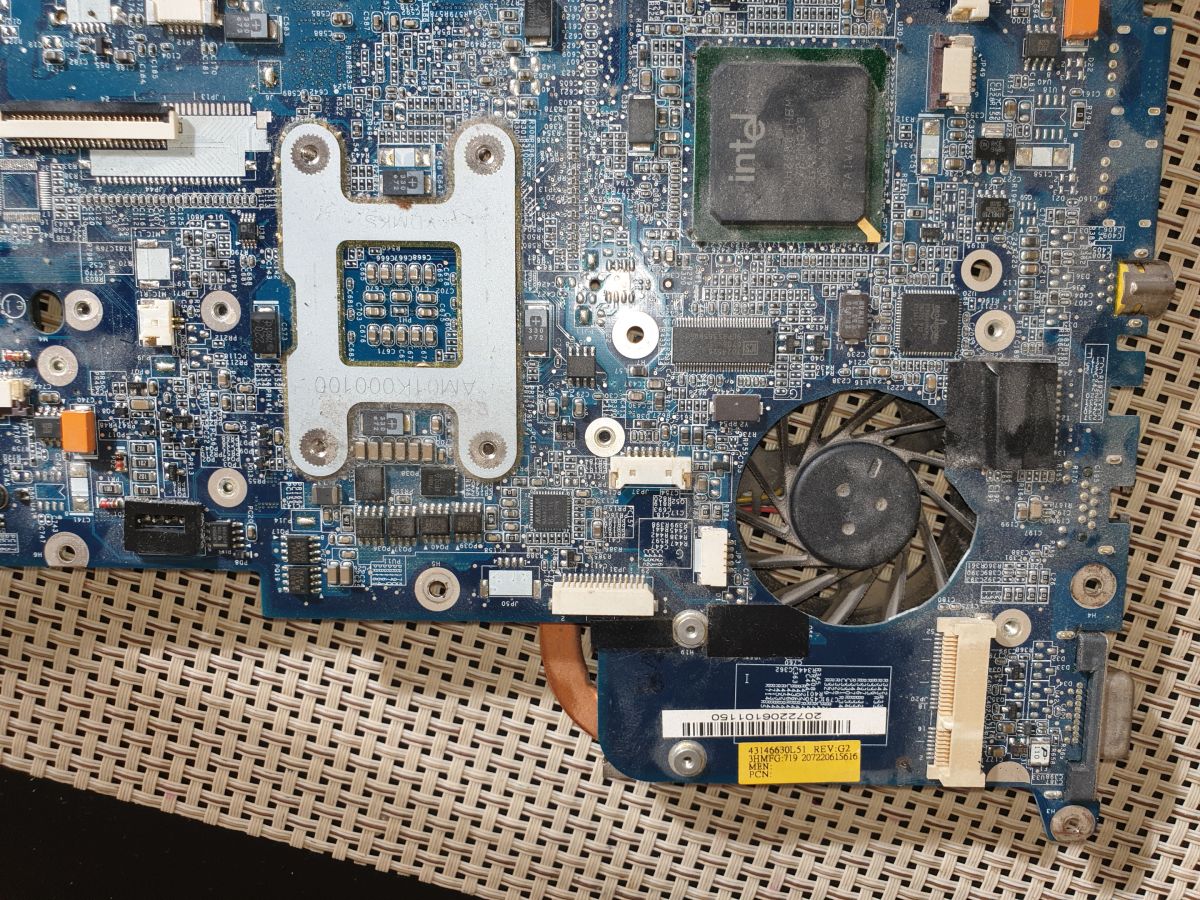 Laptop RM FL 91 - Usunięcie hasła BIOS, kość i wsad dla płyty IFT00 LA ...