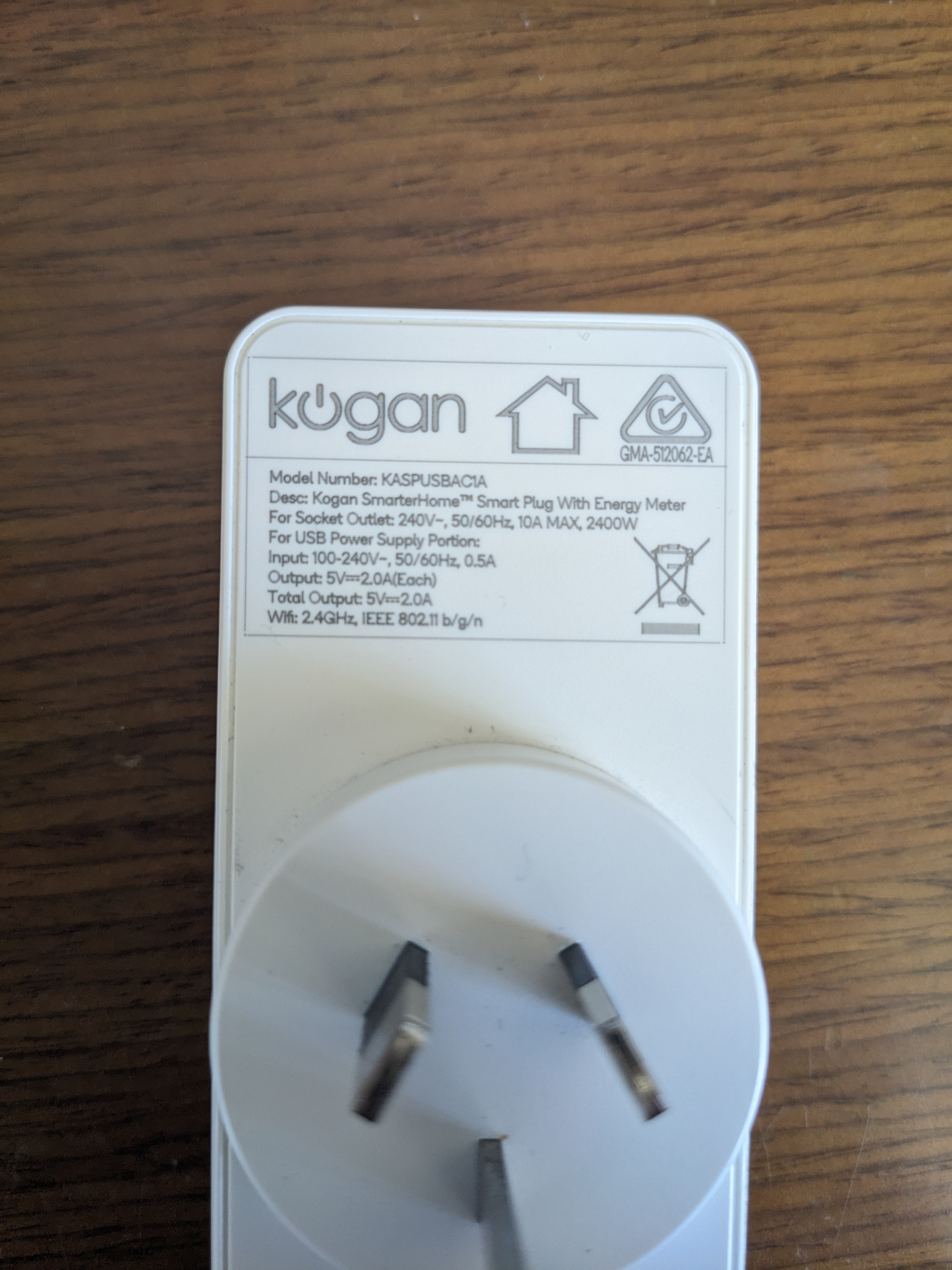 Kogan Smart Plug with USB ports & Energy Meter (KASPUSBAC1A)