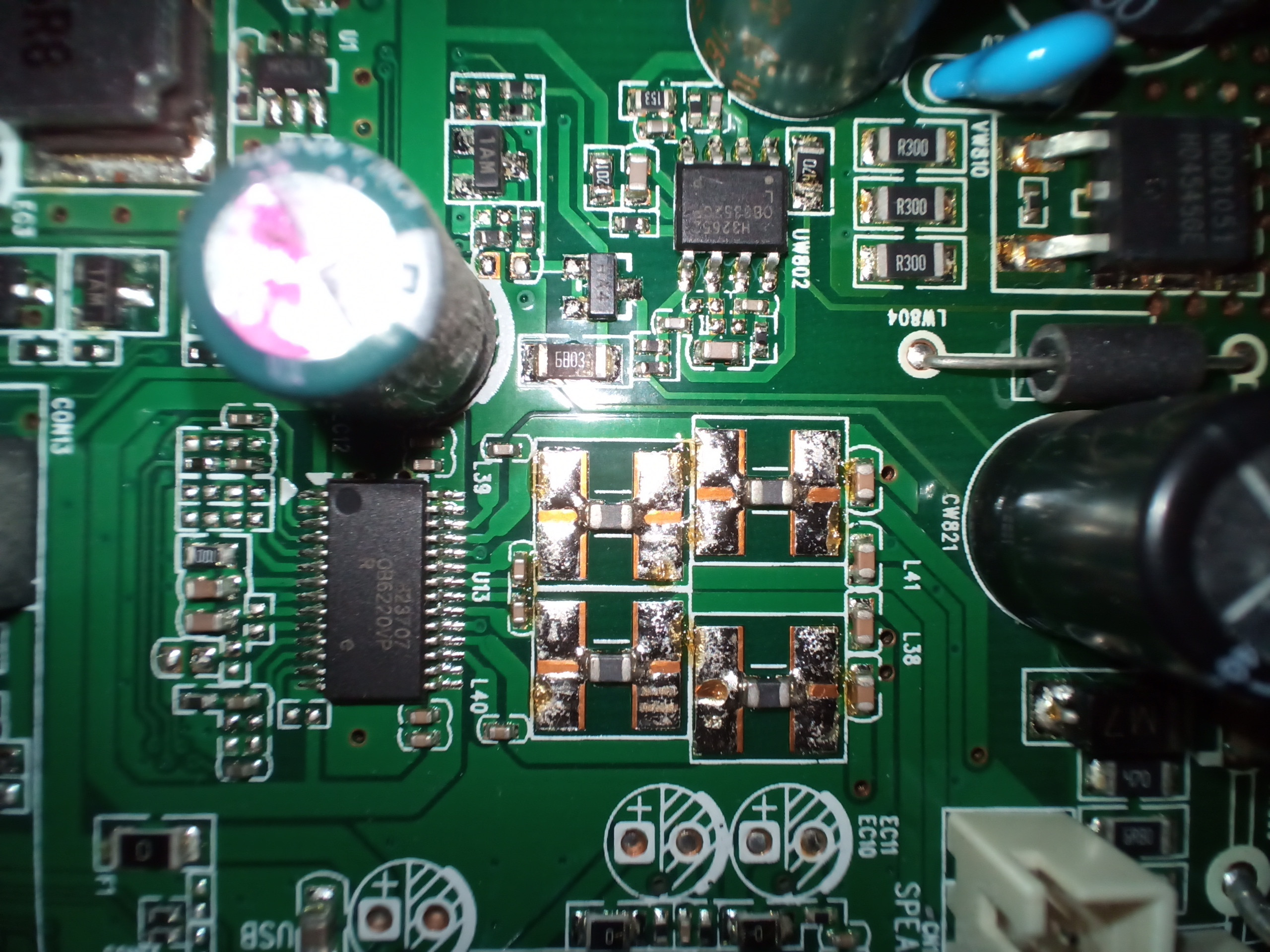 Manta LED3204 HK.T.RT2957P62 - jaki rezystor odlutować aby diody w ...