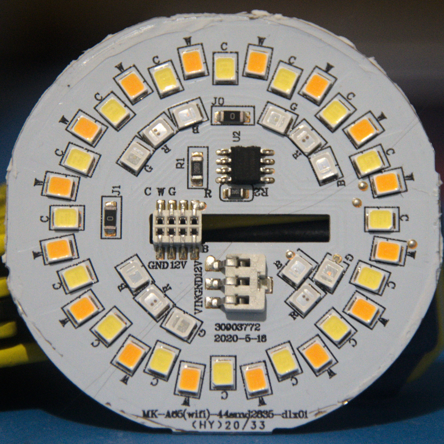 [BK7231T] Connect 10W Smart RGB Bulb - elektroda.com