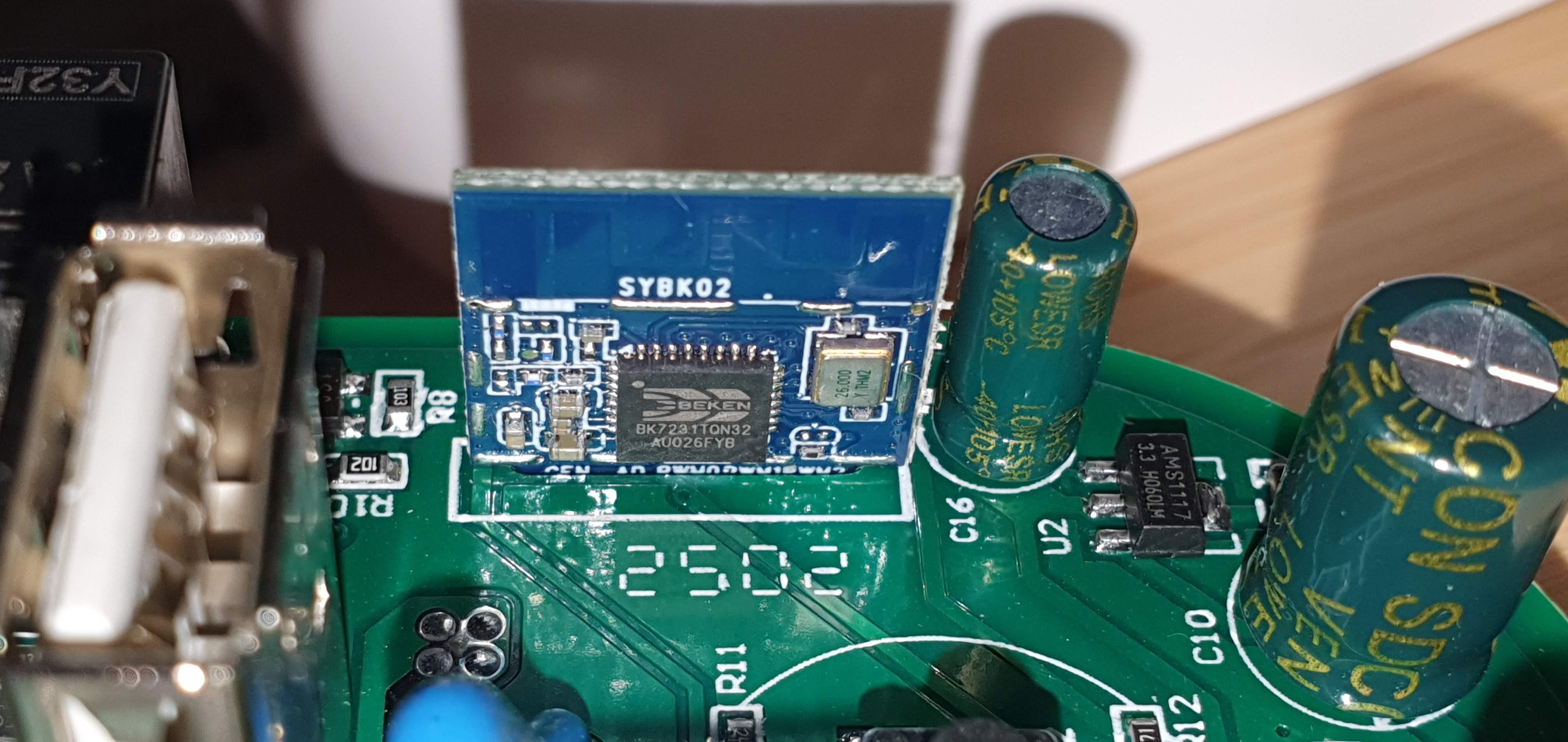 BSD31 plug with dual USB charging ports BK7231 teardown