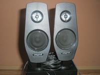 CREATIVE INSPIRE T3030 - rozpiska przewodów we wtyczce pilota po ...