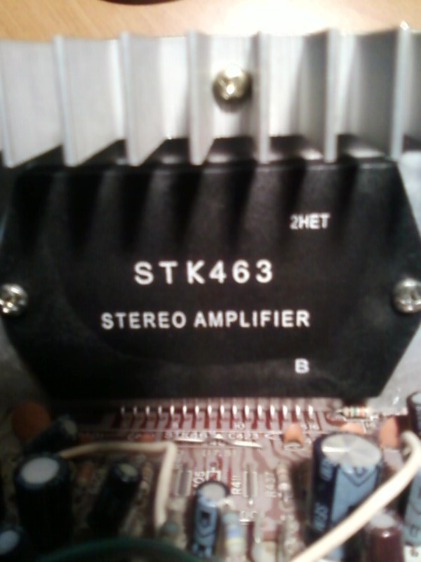 Wzmacniacz Sharp SM-30 Notoryczne uszkadzanie końcówki