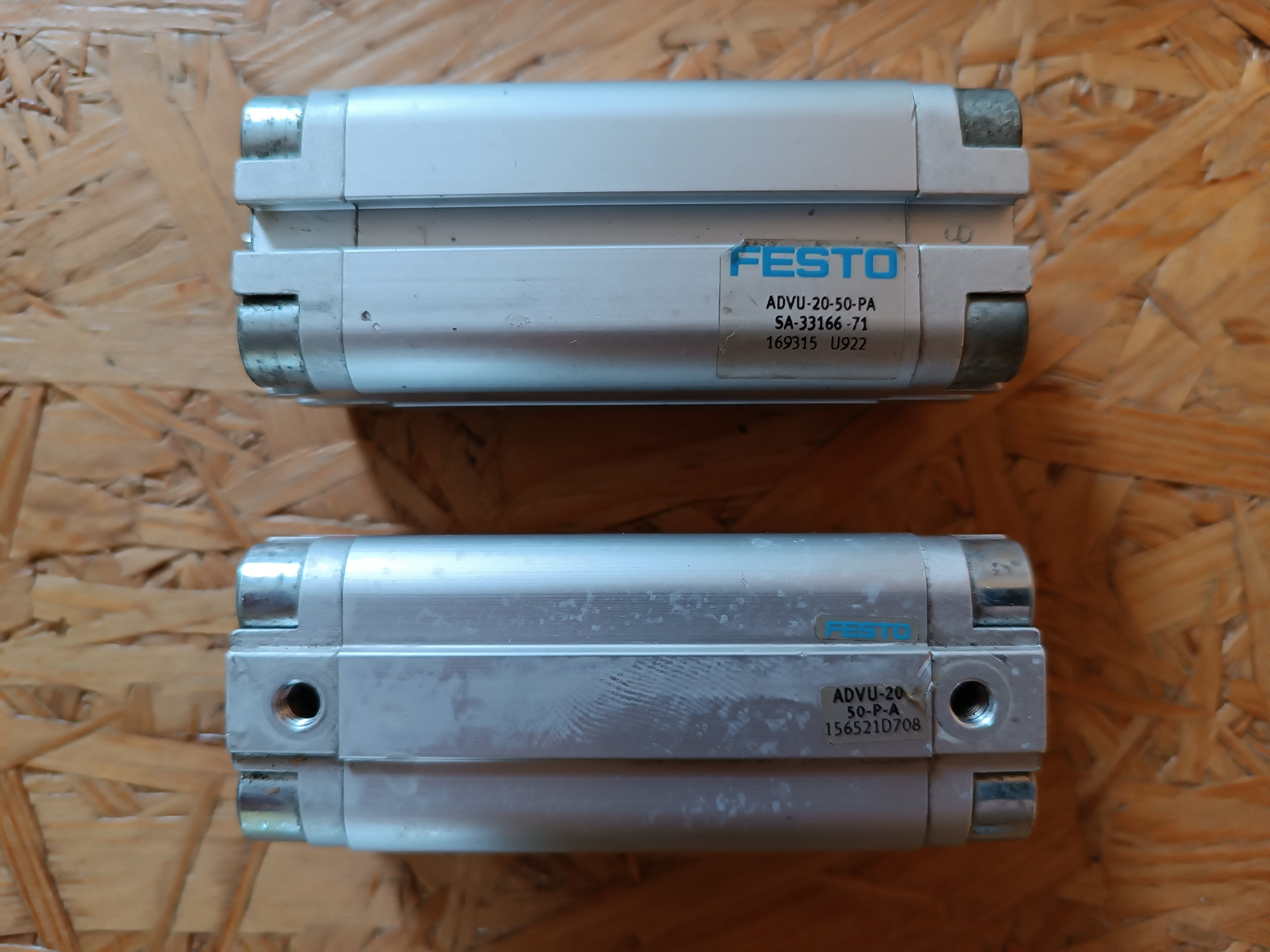 [Sprzedam] Siłowniki Festo (ADVU-20-50-P-A, DSNU-25-50-PPV-A, DNC-32-50-PPV) i Zawory Pneumatyczne