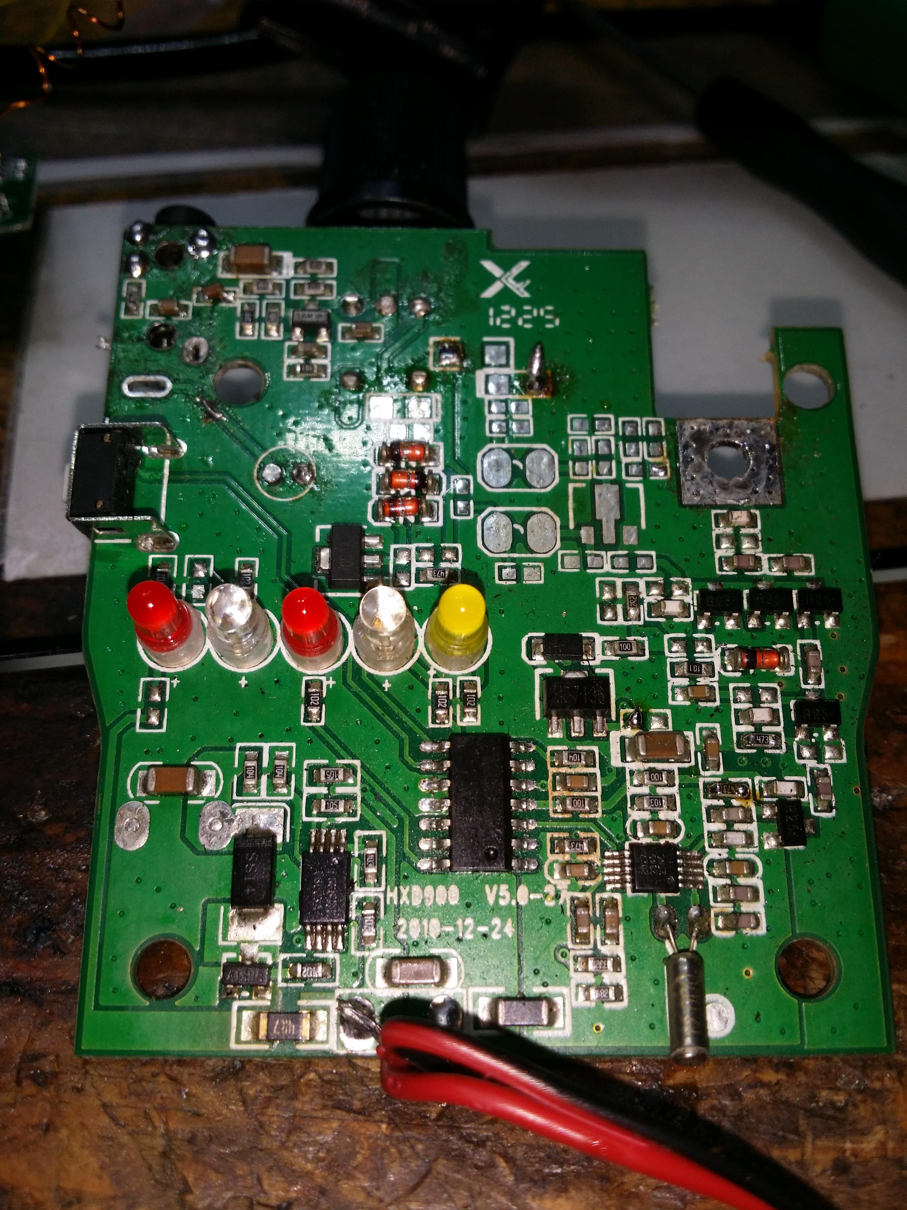 Jak wzmocnić sygnał FM w nadajniku na układzie QN8027? Pomiar oscyloskopem?