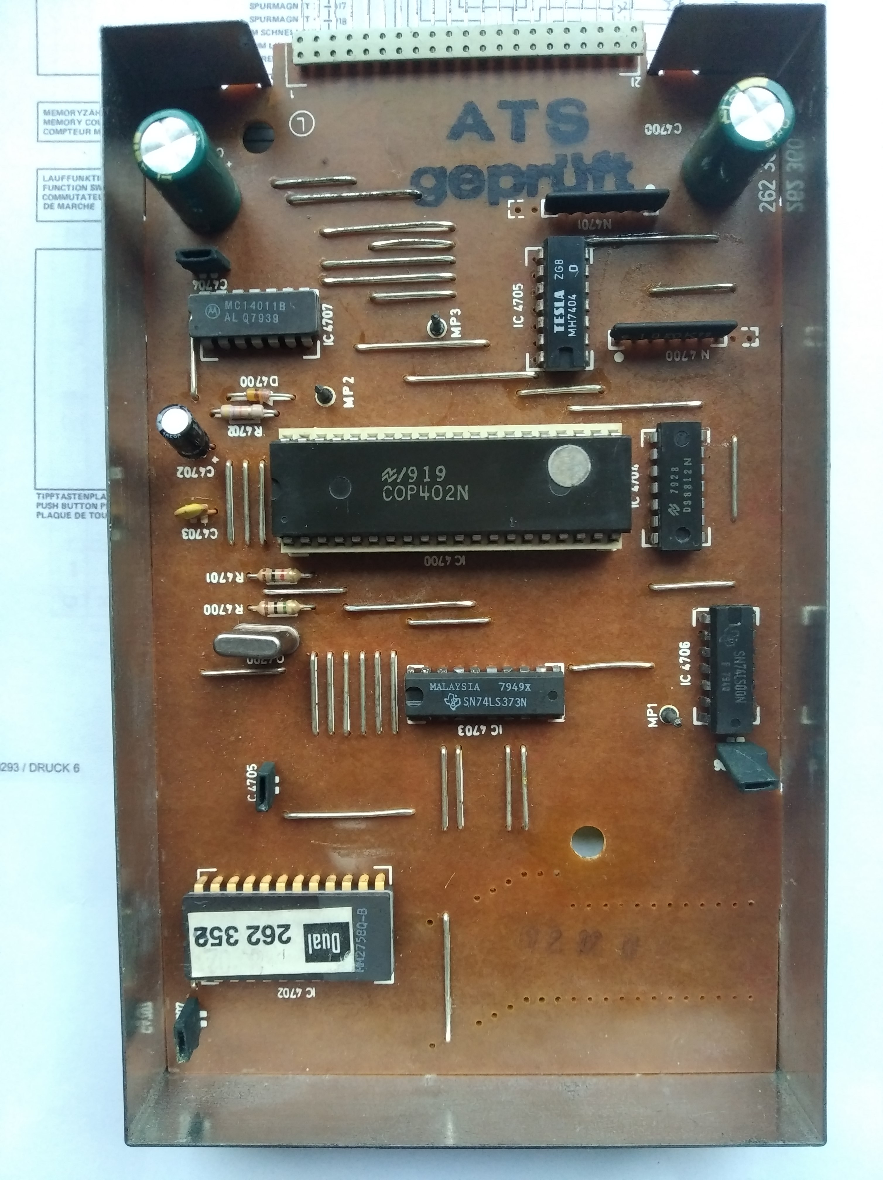 Poszukuję informacji o uC COP402N w uszkodzonym magnetofonie DUAL C839RC
