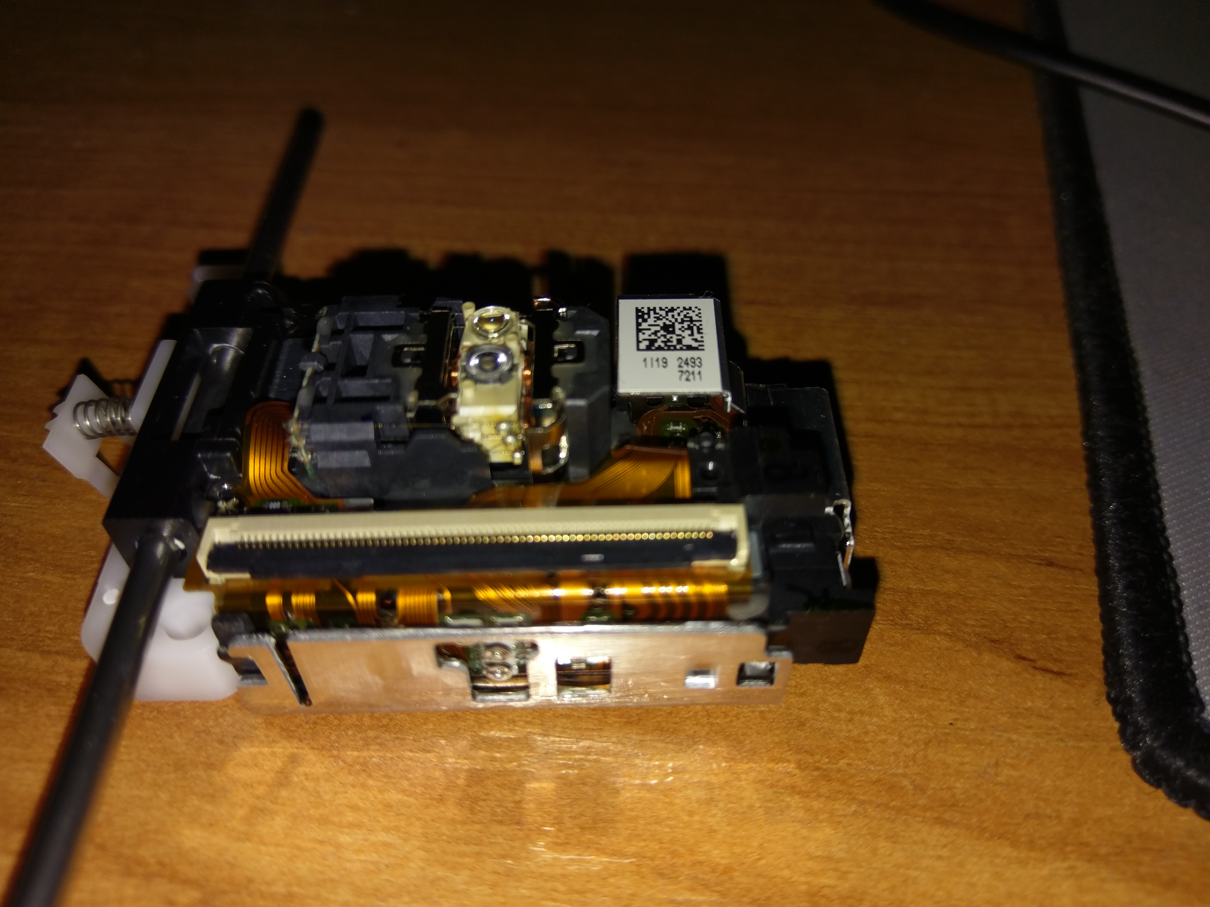 Jaki typ lasera do nagrywarki LG BH10LS38? Szukam zamiennika, zdjęcia w ...