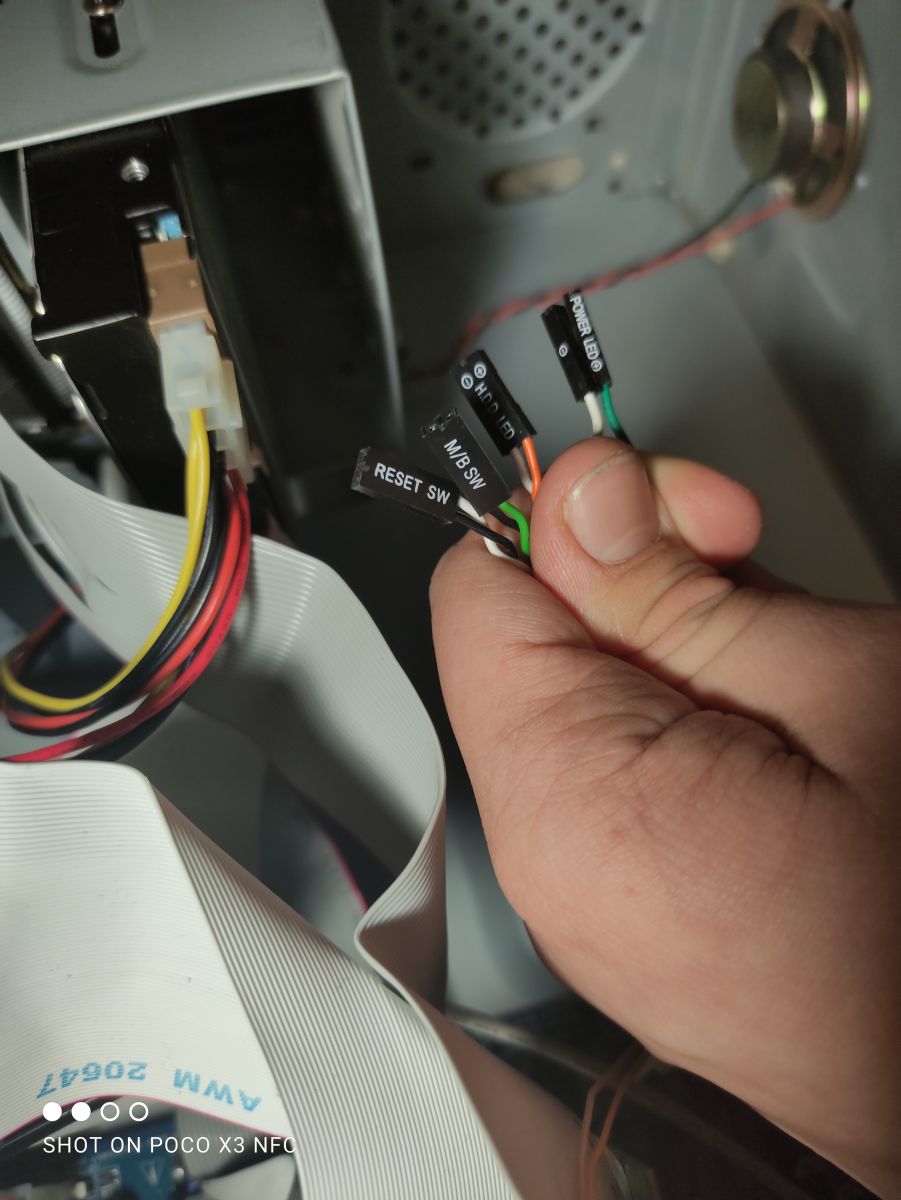 [Rozwiązano] Odczepione kable w retro PC - ASRock DDR400 SATA K7VT4A PRO