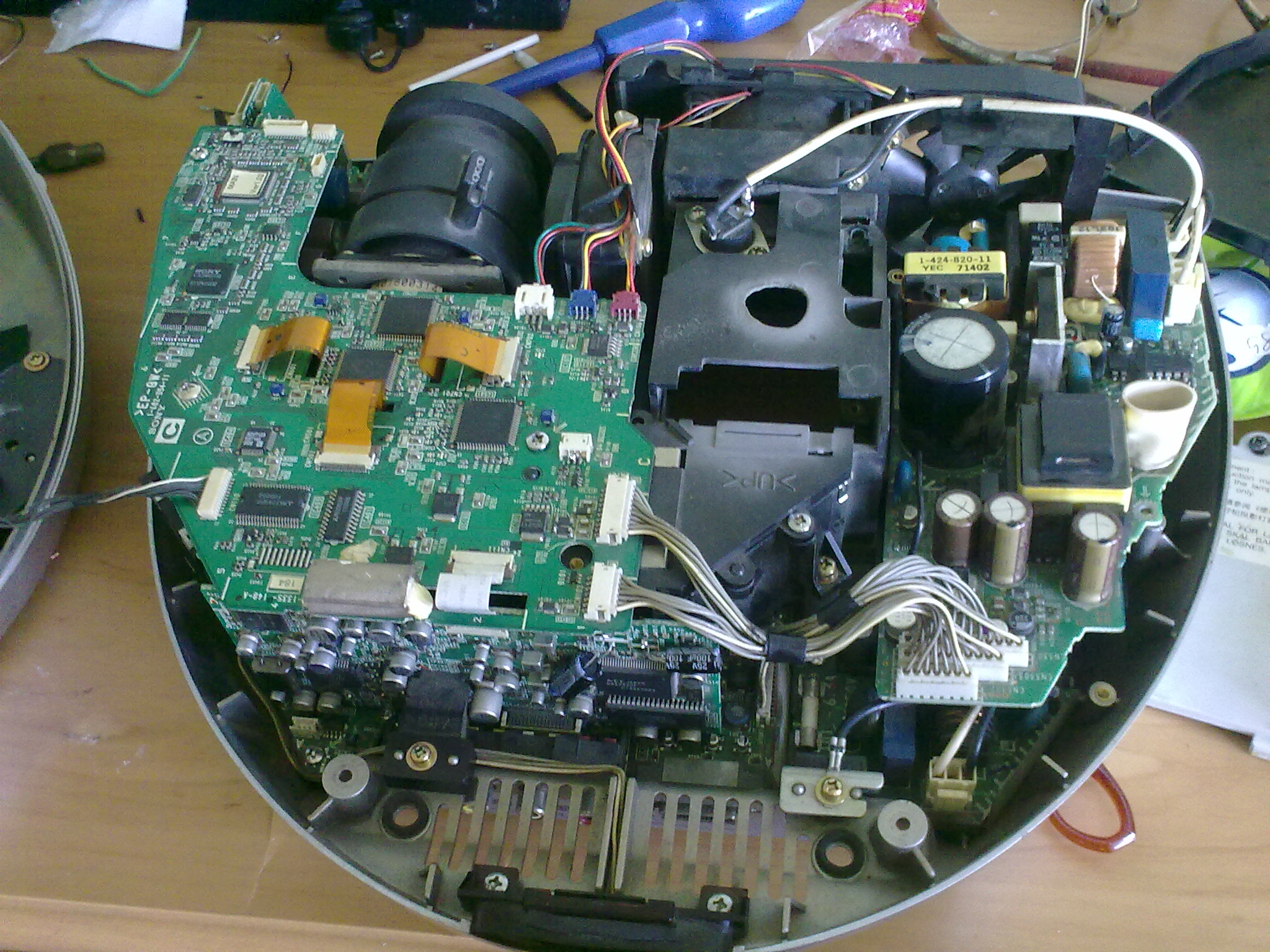 Jak uruchomić projektor Infocus LP340 bez lampy i zasilacza? - 146