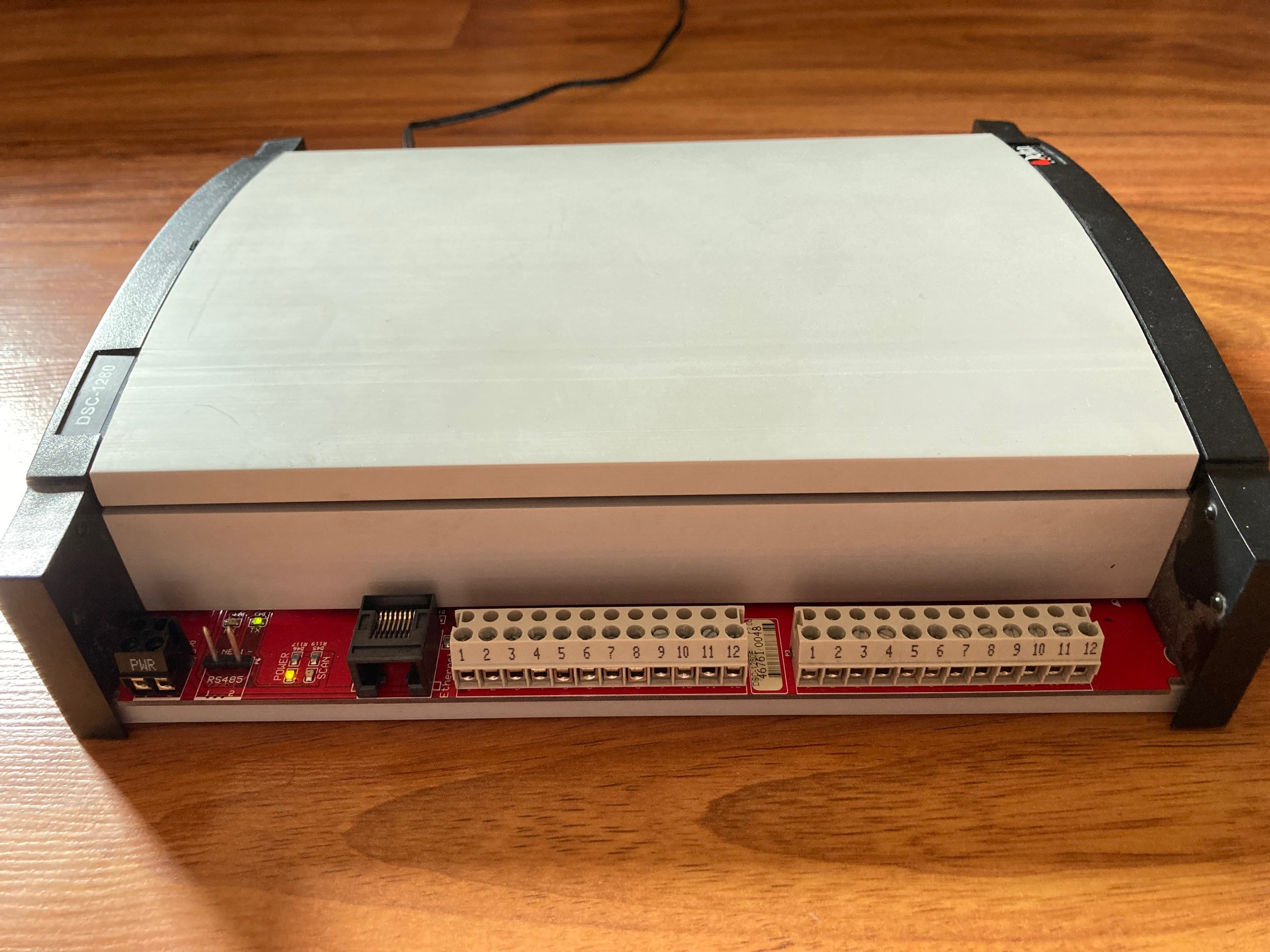 [Sprzedam] Sterownik aplikacyjny Delta Controls DSC-1280E