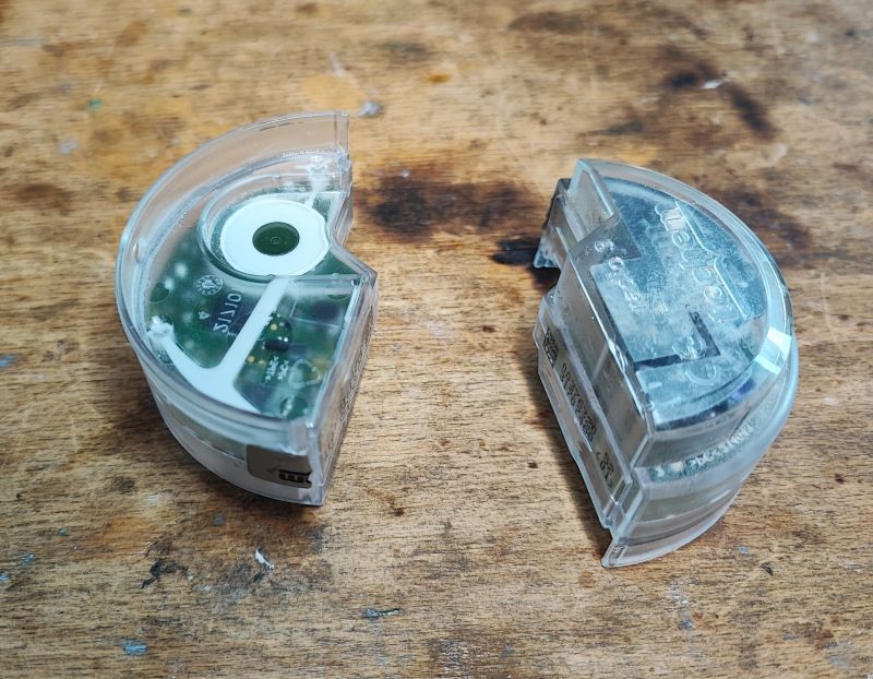 Wnętrze modułu radiowego wodomierza Techem Radio 3, protokół komunikacji?