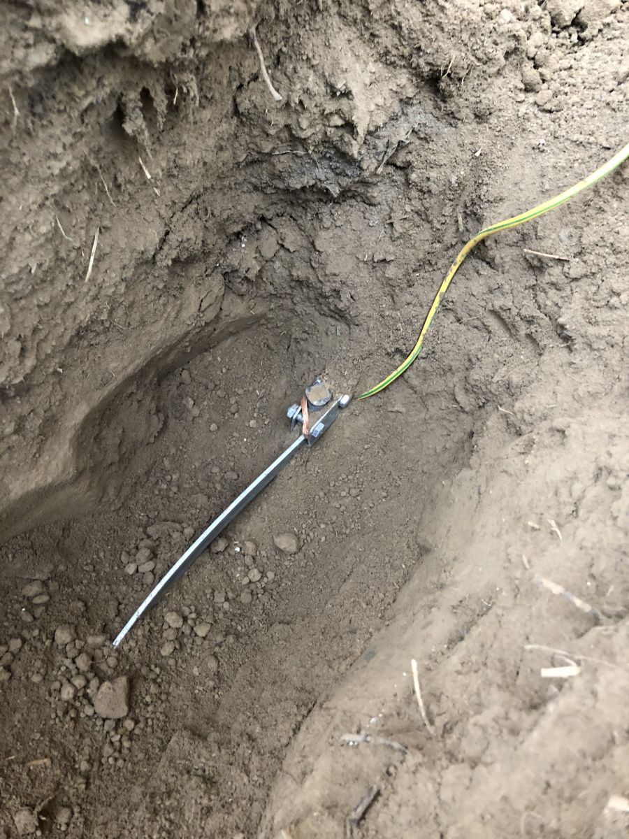 Uziom otokowy - głębokość umiejscowienia: projekt 1m vs wykop 2,5m ...