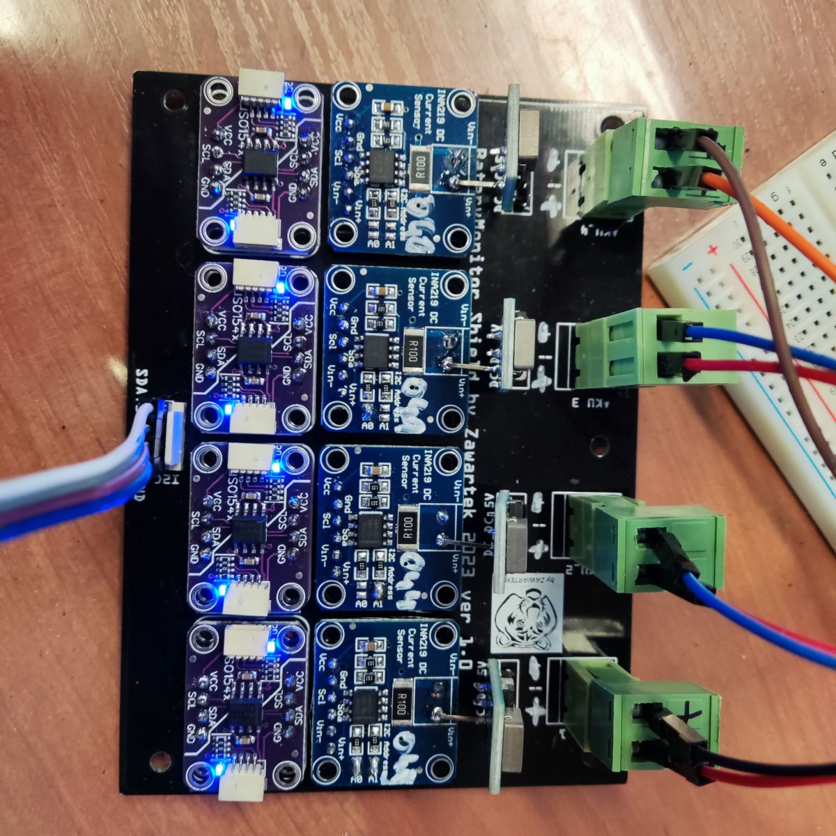 Pomiar napięć akumulatorów spiętych w szereg (arduino)