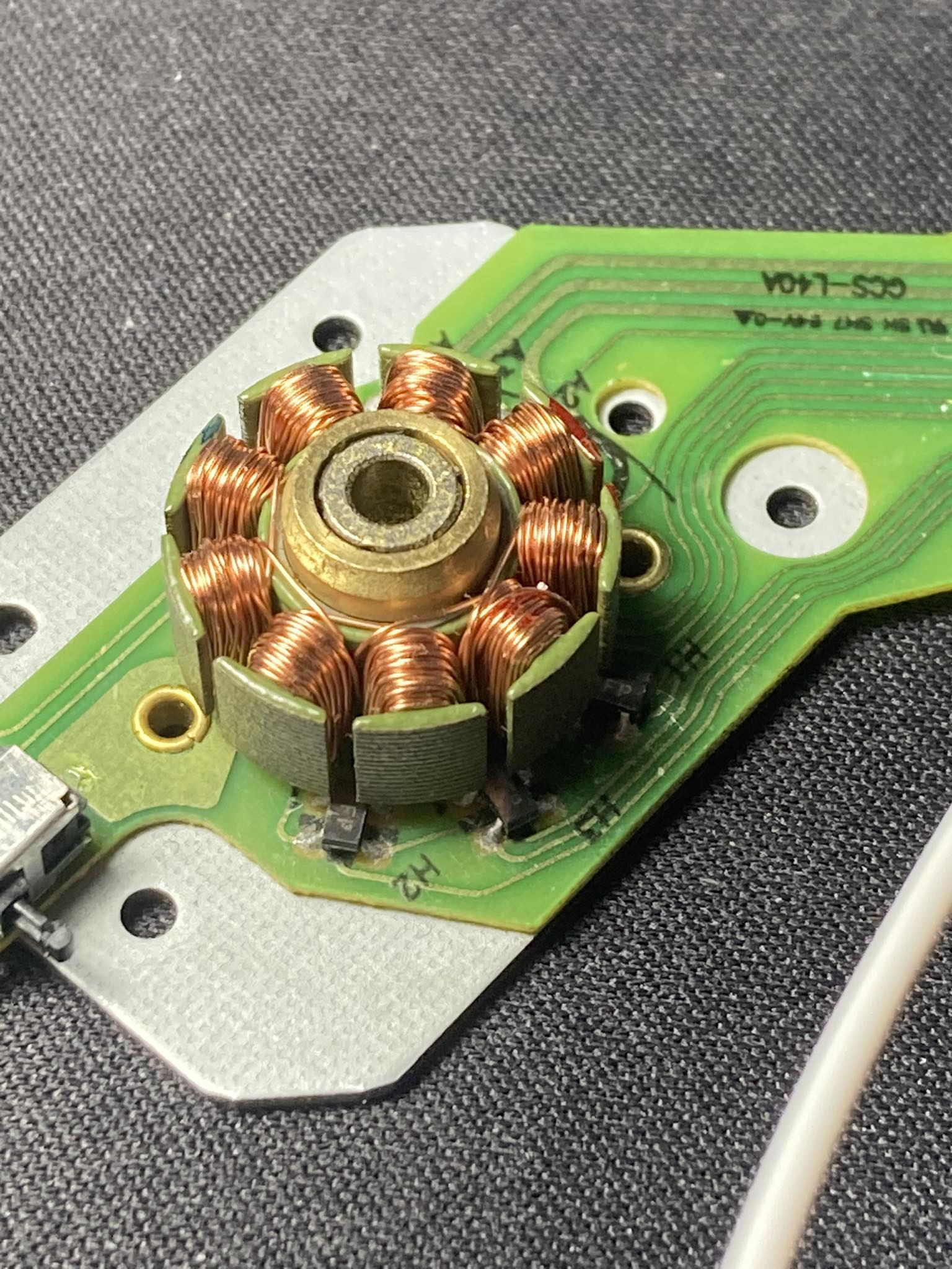 [Rozwiązano] Arduino i silnik BLDC z czujnikami Halla - niewłaściwe ...