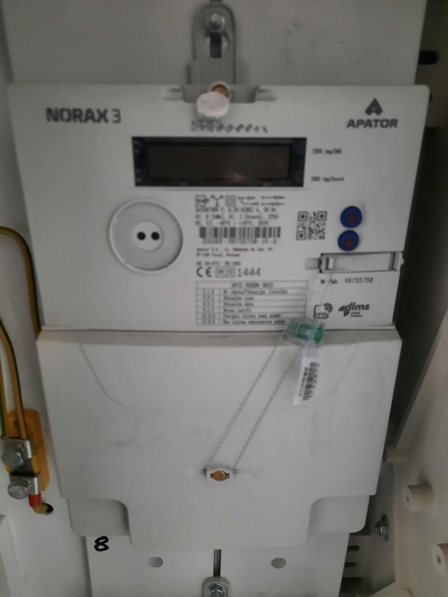 Dlaczego w mieszkaniu nie ma prądu? Nie pali się kontrolka licznika ...