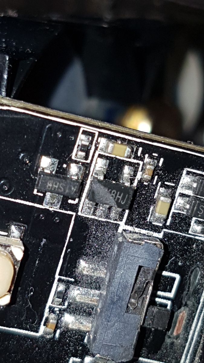 8hj - Proszę o identyfikację elementu elektronicznego