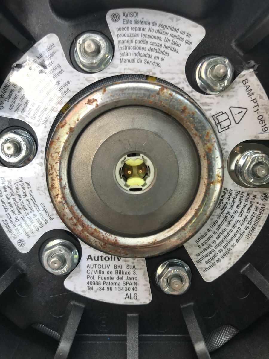 [Rozwiązano] Polo Classic 2001: Jak sprawdzić plus i minus w gniazdach ...