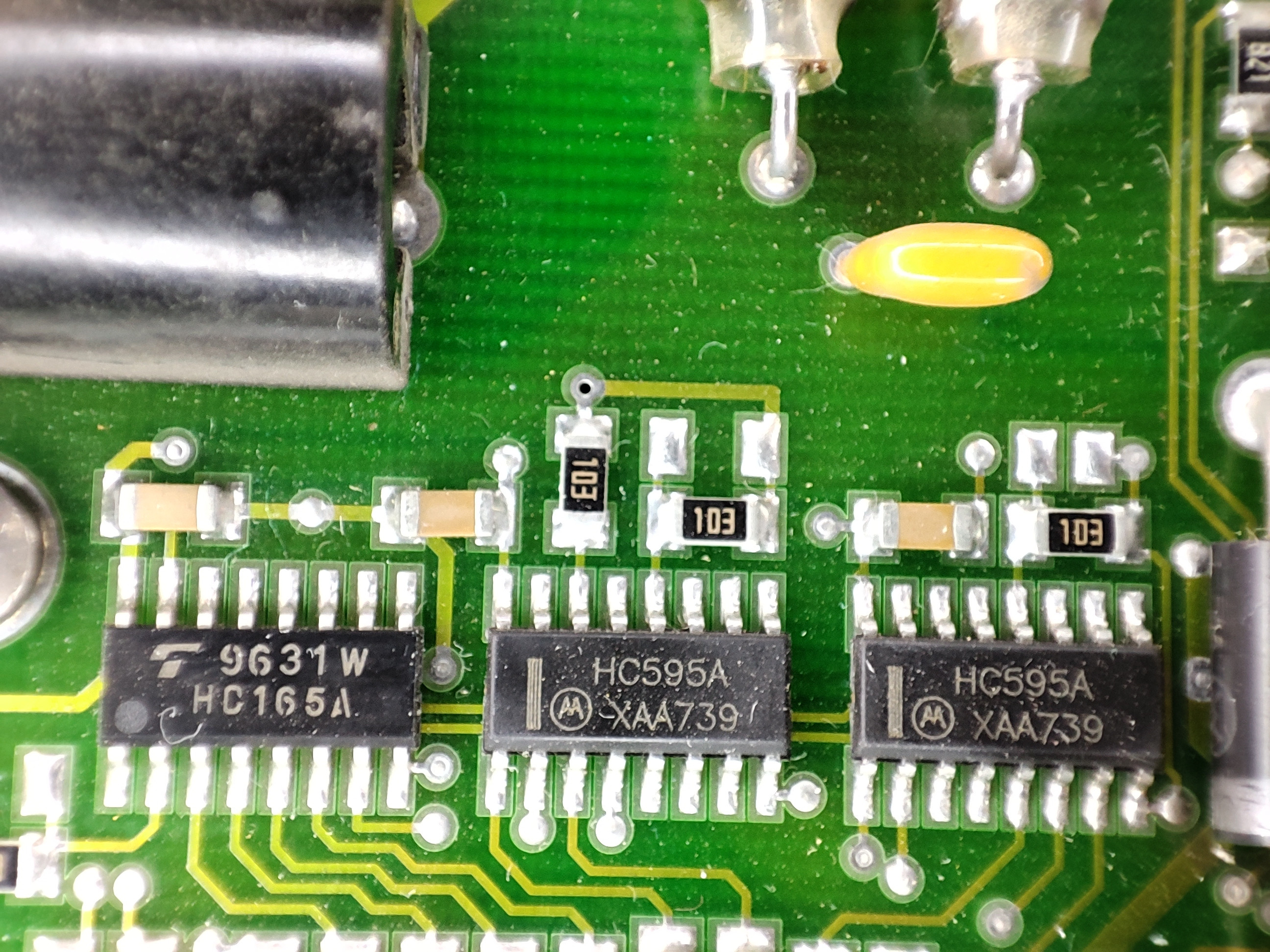 Stary panel kontrolny przemysłowy PCD7.D81 SAIA bez LCD z próbą odpalenia