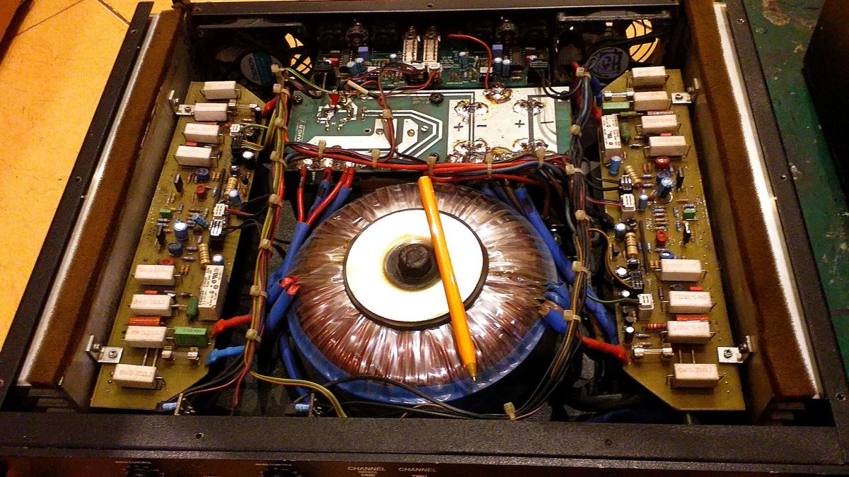 Wzmacniacze mocy audio - zdjęcia, dane techniczne. - 10