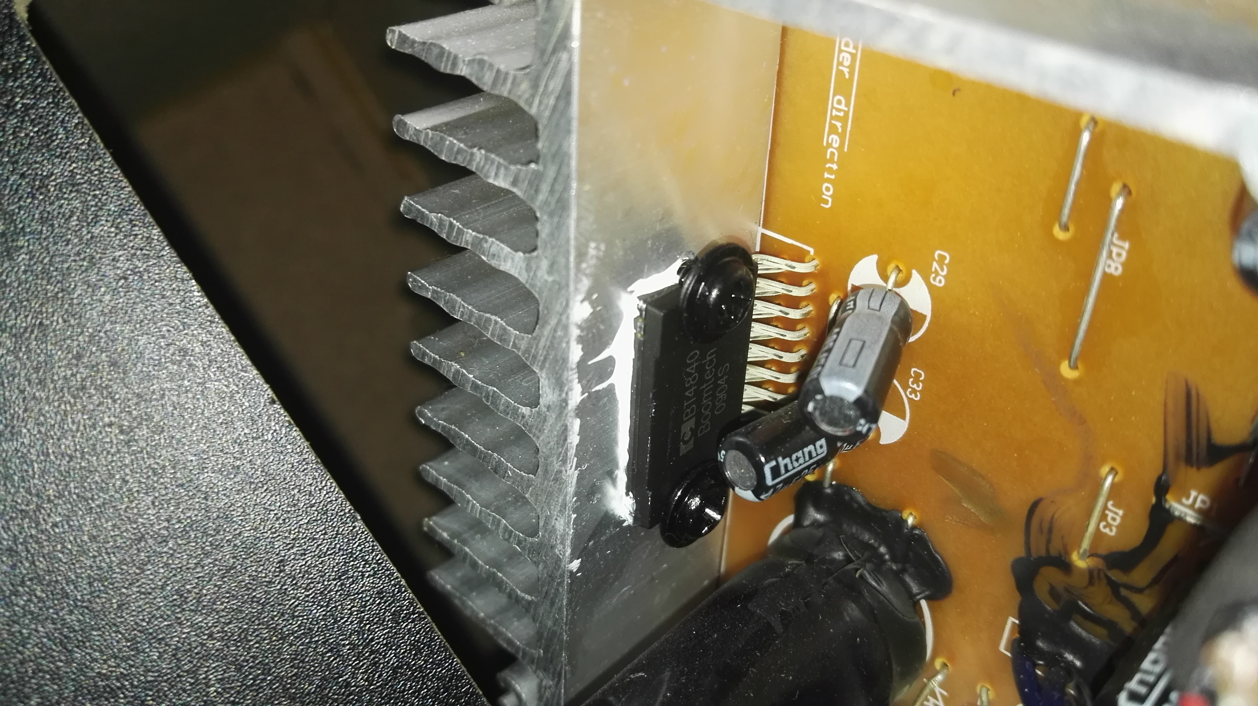 Zamiennik wzmacniacza głosników Creative sbs a335 2.1