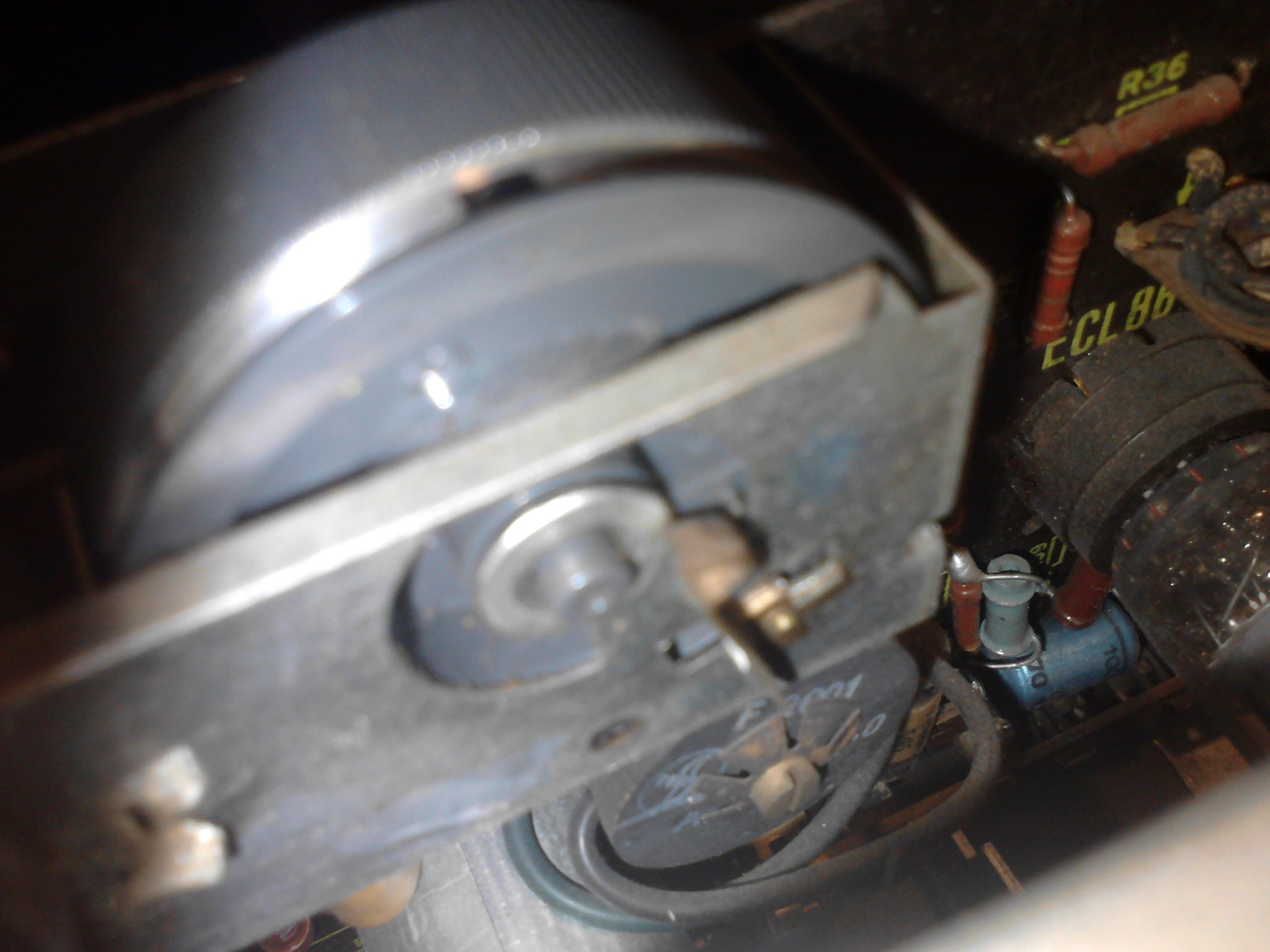 Unitra Zk125 - Brak nagrywania, nieprzylutowane kable, funkcje pokręteł