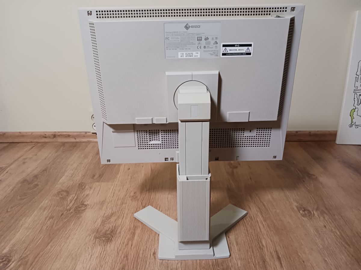 [Sprzedam] Monitor Eizo Flexscan L985EX - tani i klasyczny dla grafików